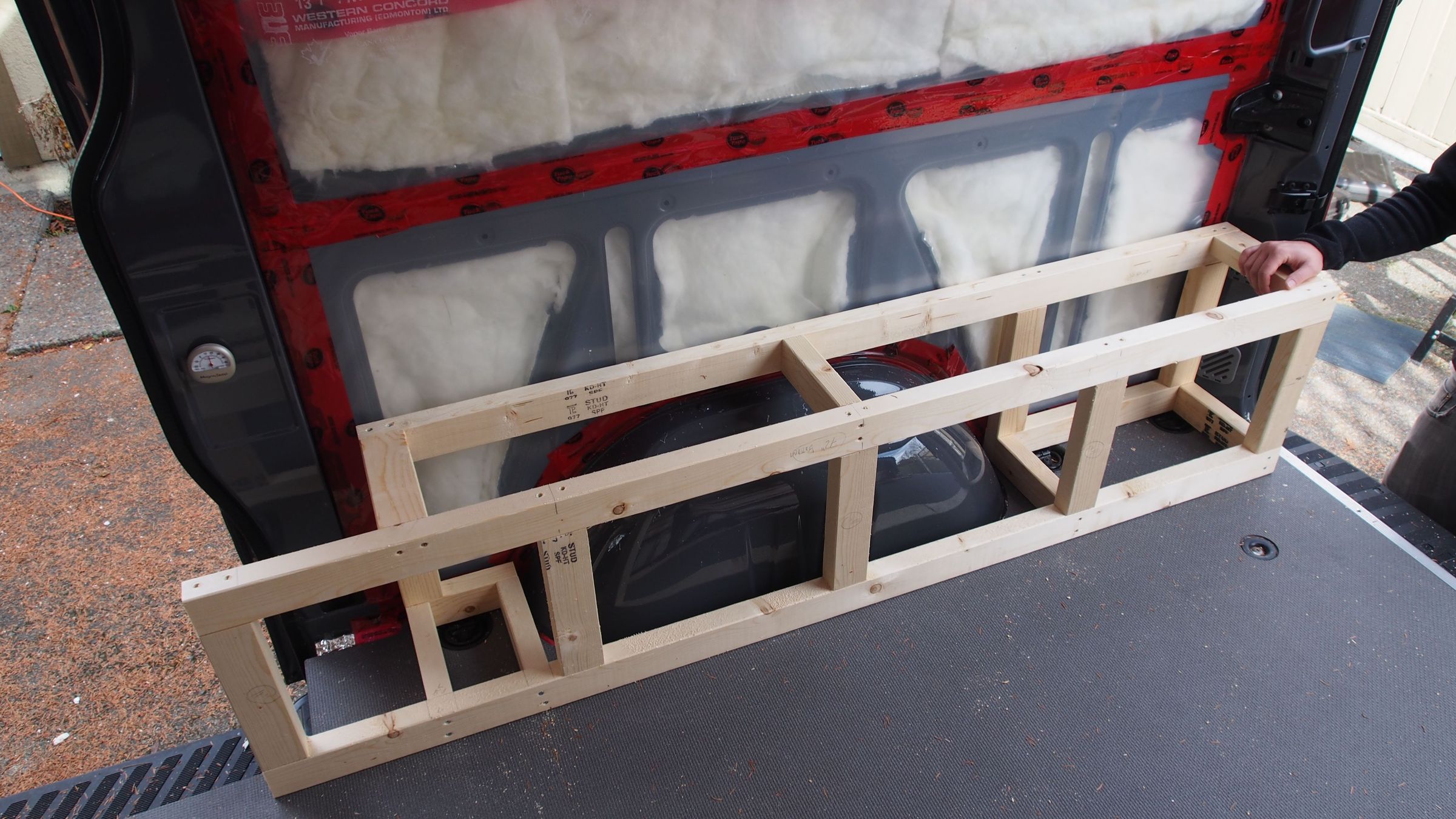 Storage Platform for the Back of Your Camper Van : 9 Steps (with ...