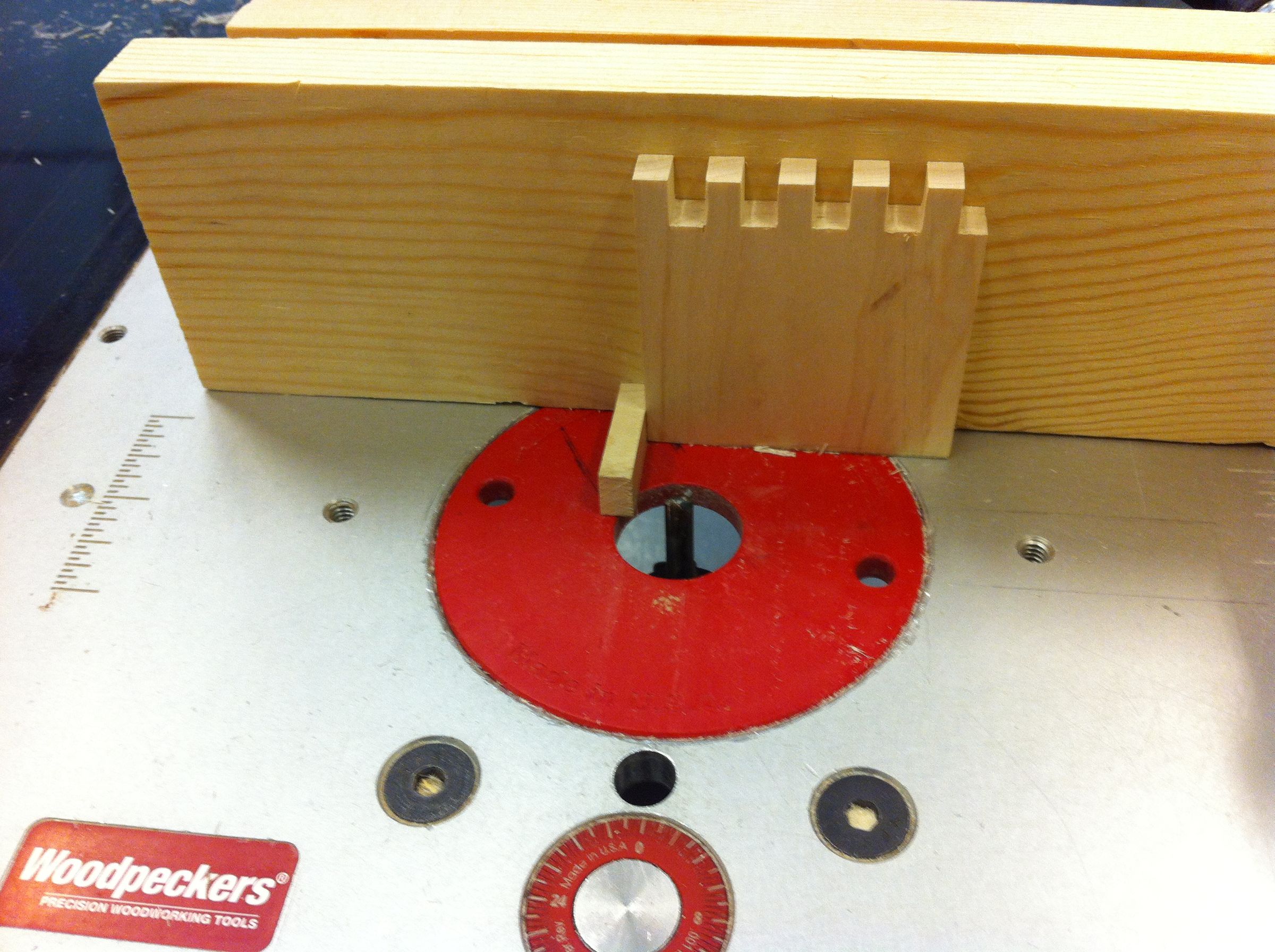 Make a Quick Box Using Box Joints : 8 Steps (with Pictures) - Instructables