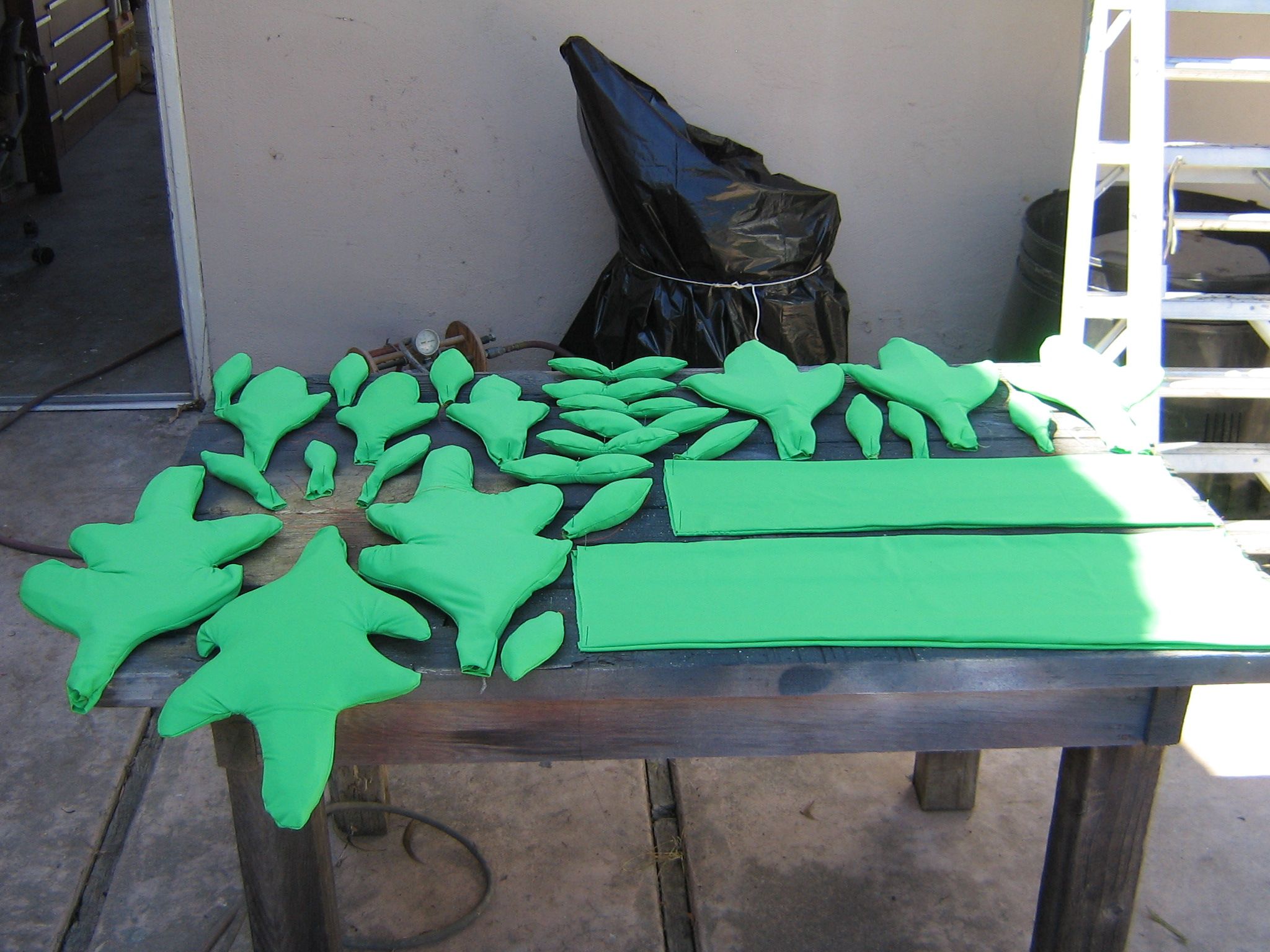 Building Audrey II Phase 2 : 14 Steps - Instructables