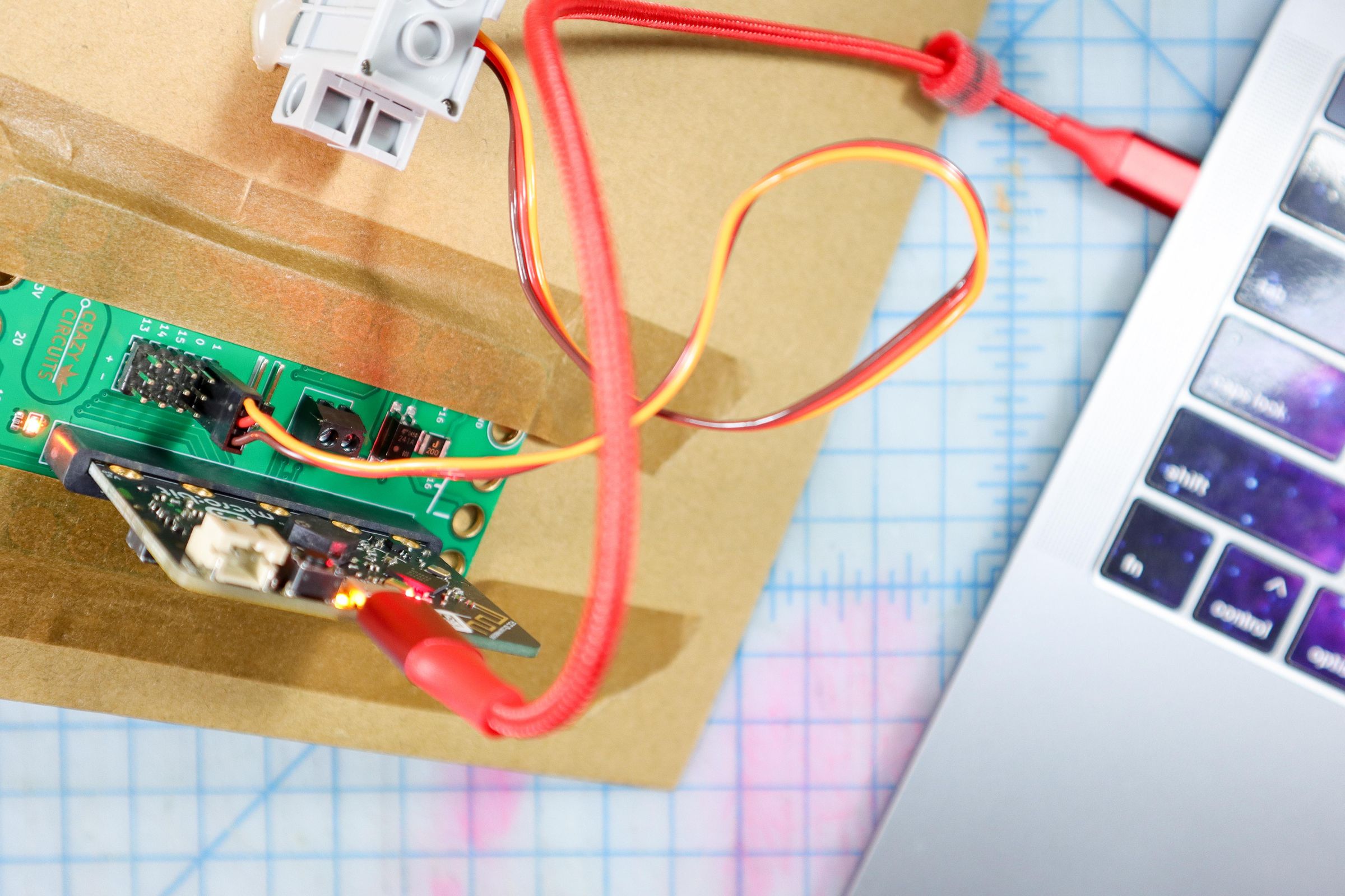 *6 WAYS* to Make a Cardboard Robot Costume REALLY Robotic : 72 Steps ...