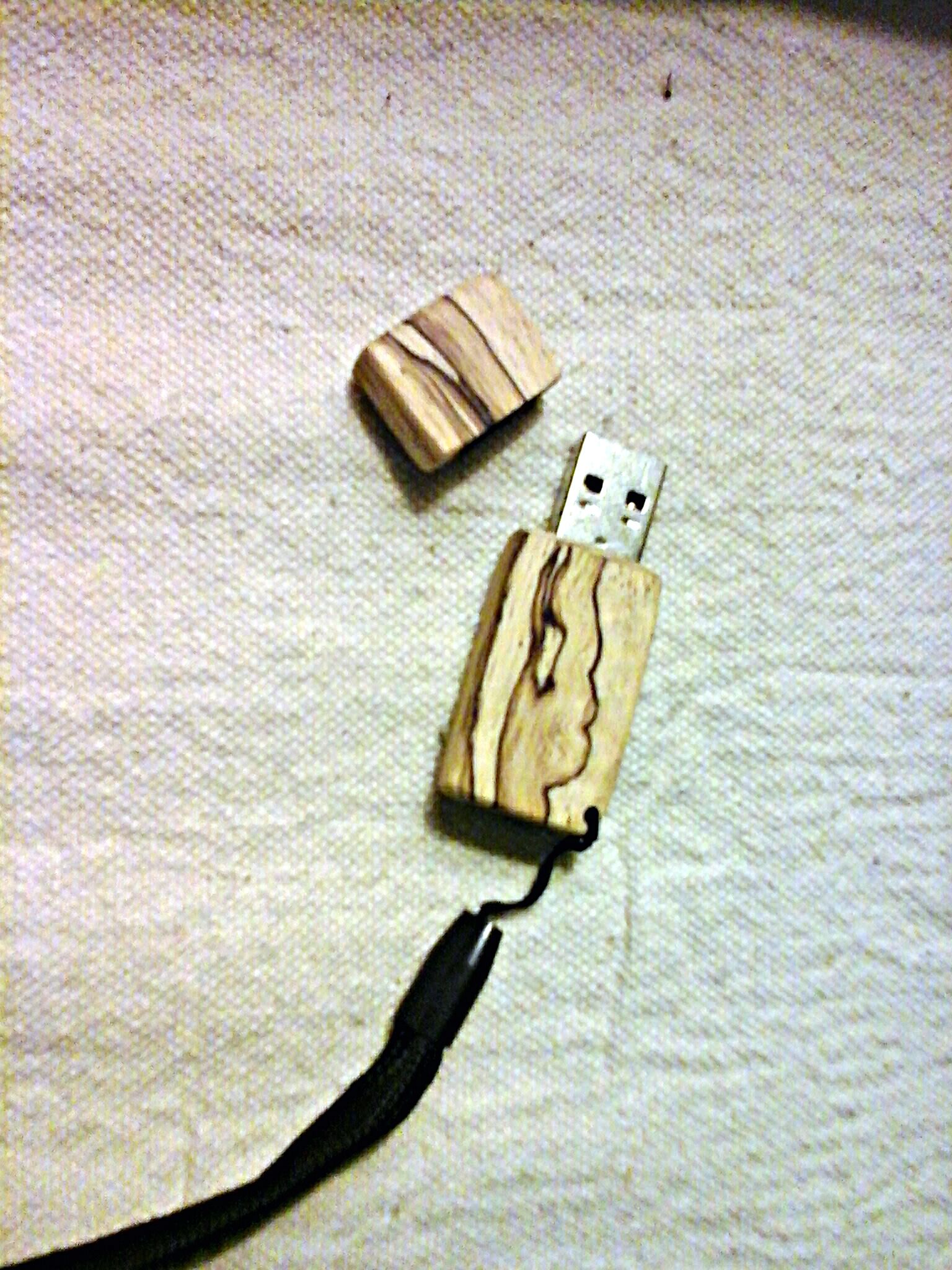 DIY: Teak USB Drive : 4 Steps (with Pictures) - Instructables