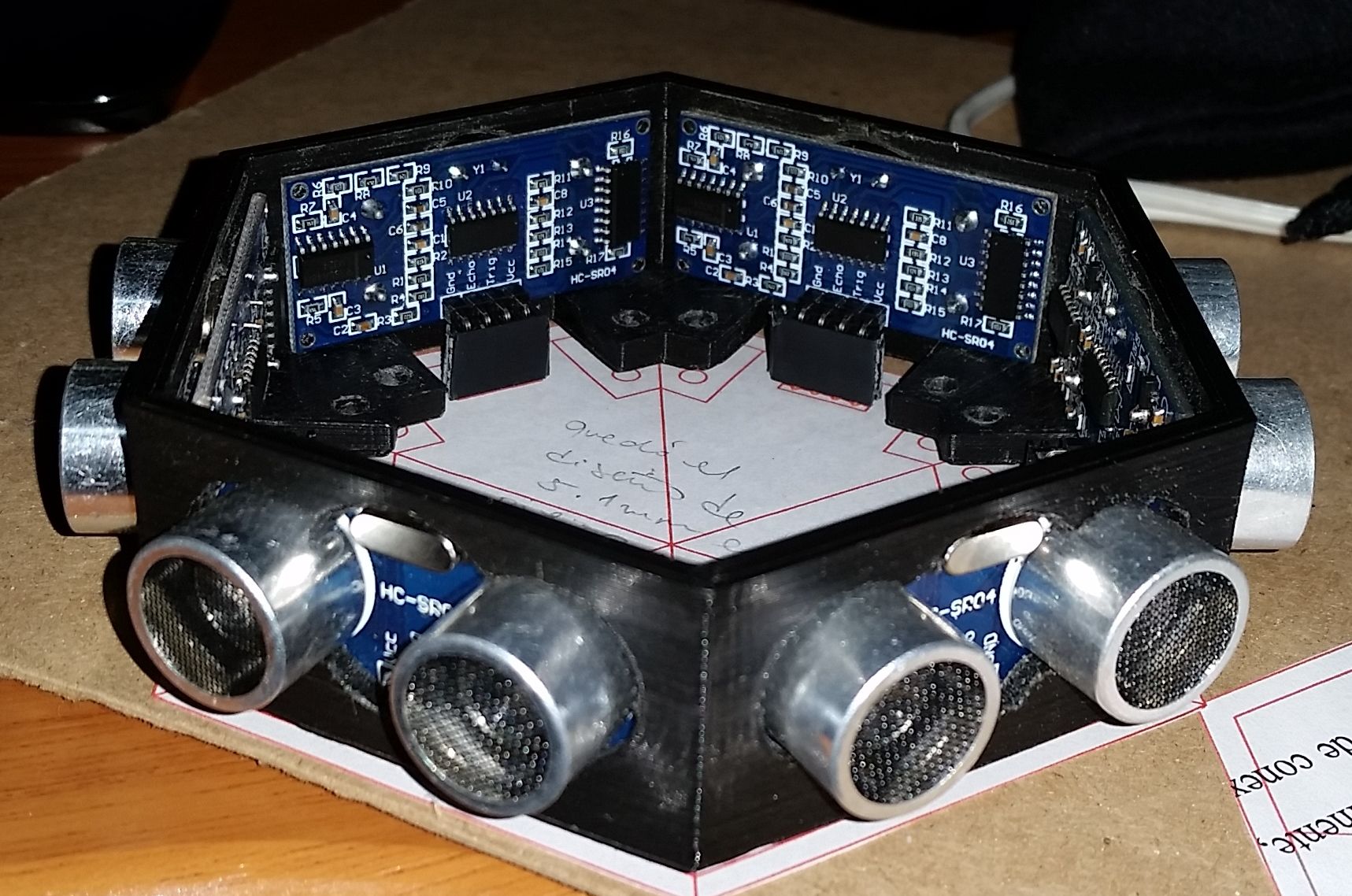 Robot De Tracción Diferencial (Differential Drive) : 10 Steps ...