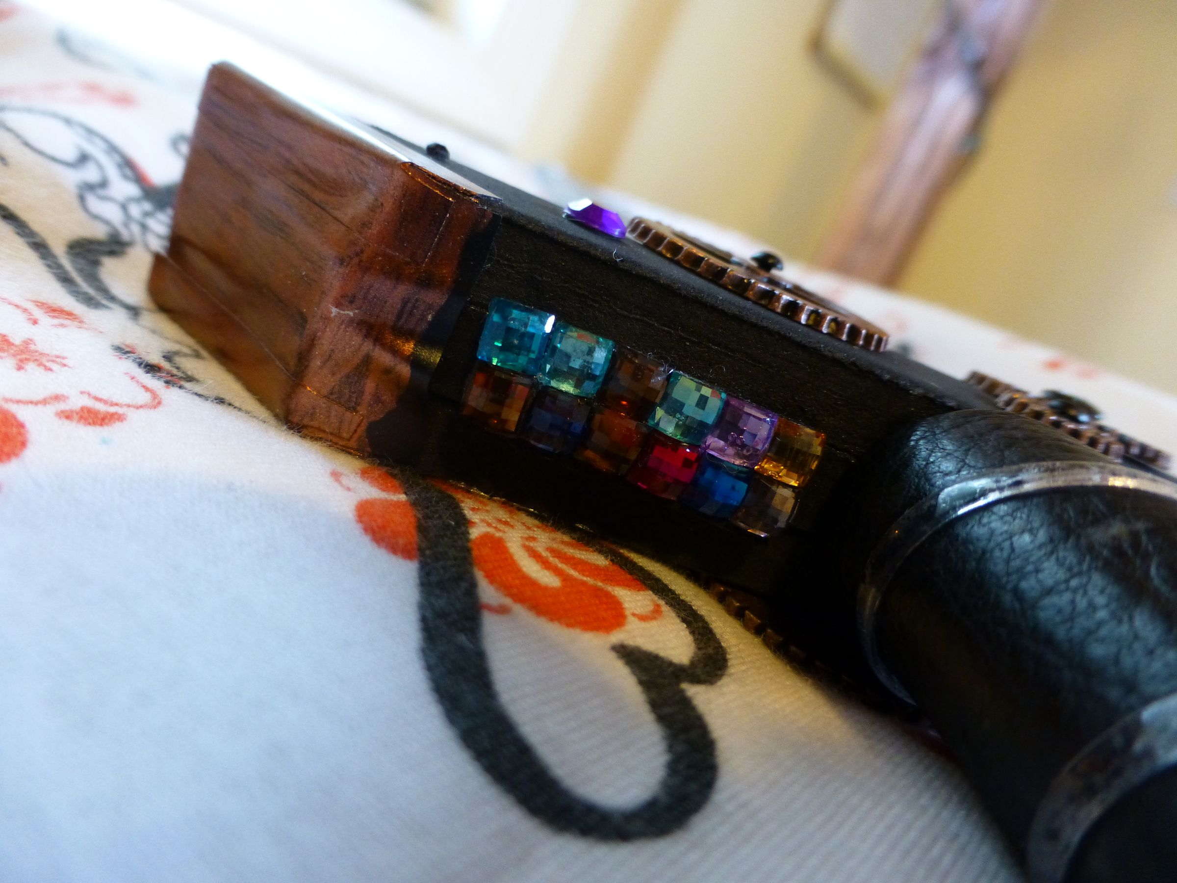 DIY Foam Weaponry : 9 Steps - Instructables