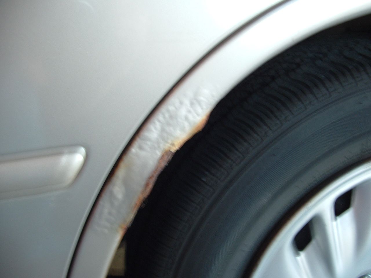 How to Fix Rust Around Your Wheel Wells : 8 Steps (with Pictures ...