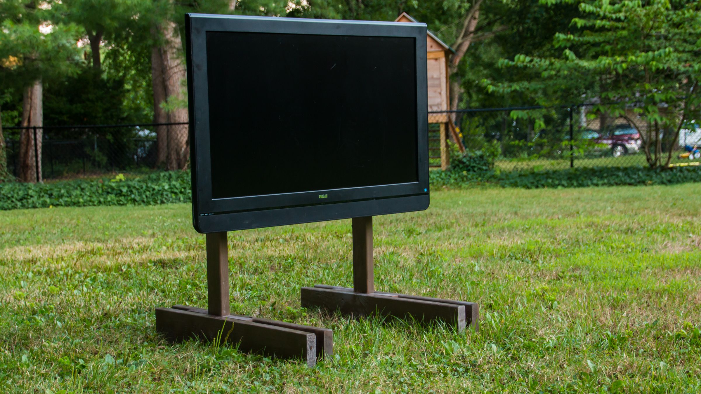 DIY TV Stand - Instructables