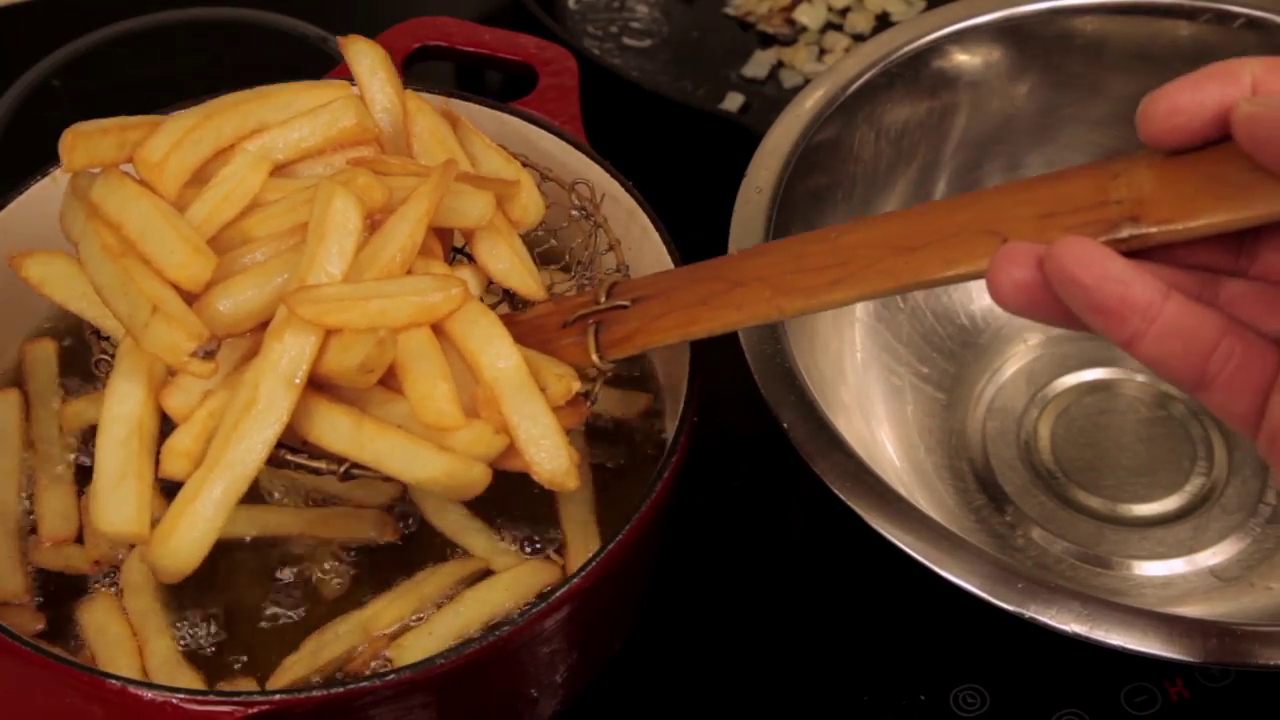 How to Cook the Adelaide's Classic "AB" (Loaded Gyros Fires) : 7 Steps ...