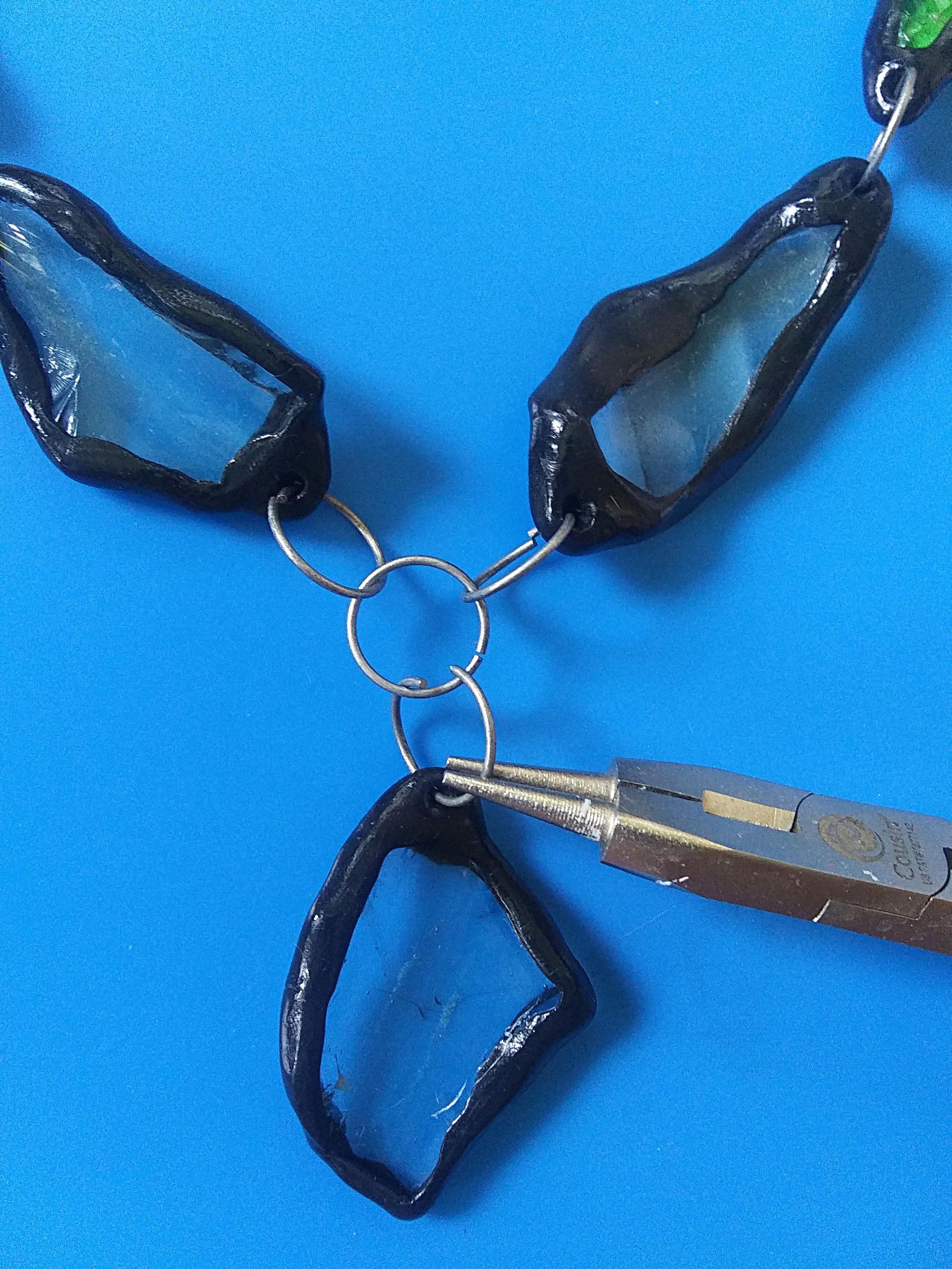 Scrap Glass Pieces Into a Jewelry Set : 8 Steps (with Pictures ...