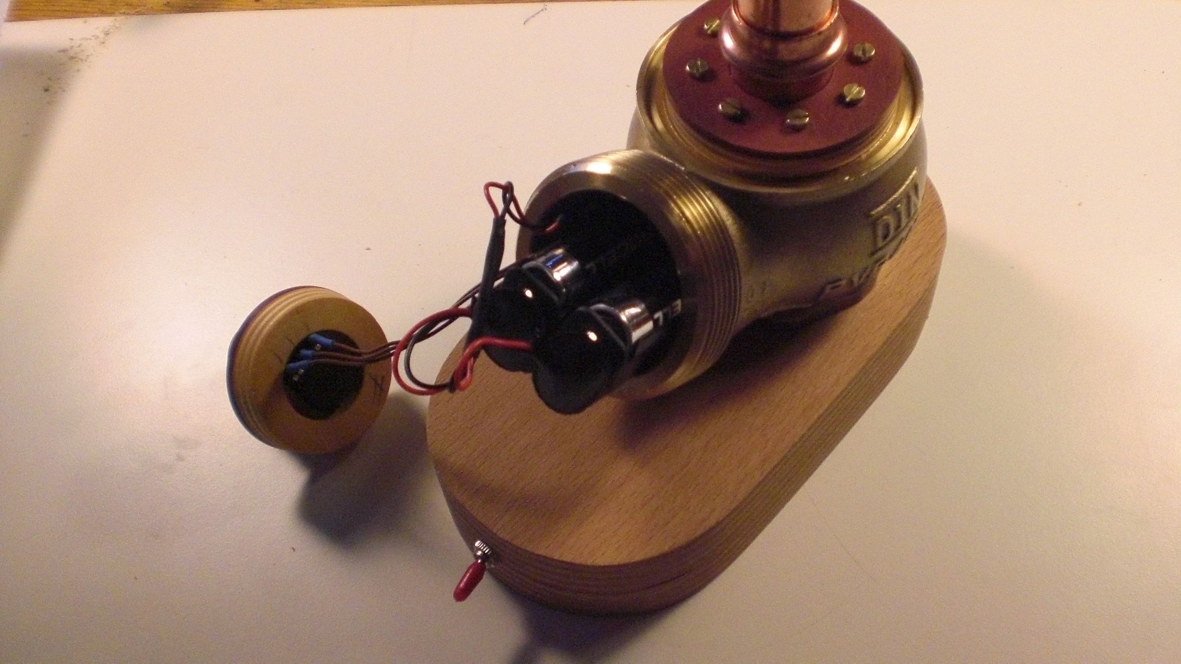 Steampunked Magic Eye Winker Powered by Batteries and USB-connected ...