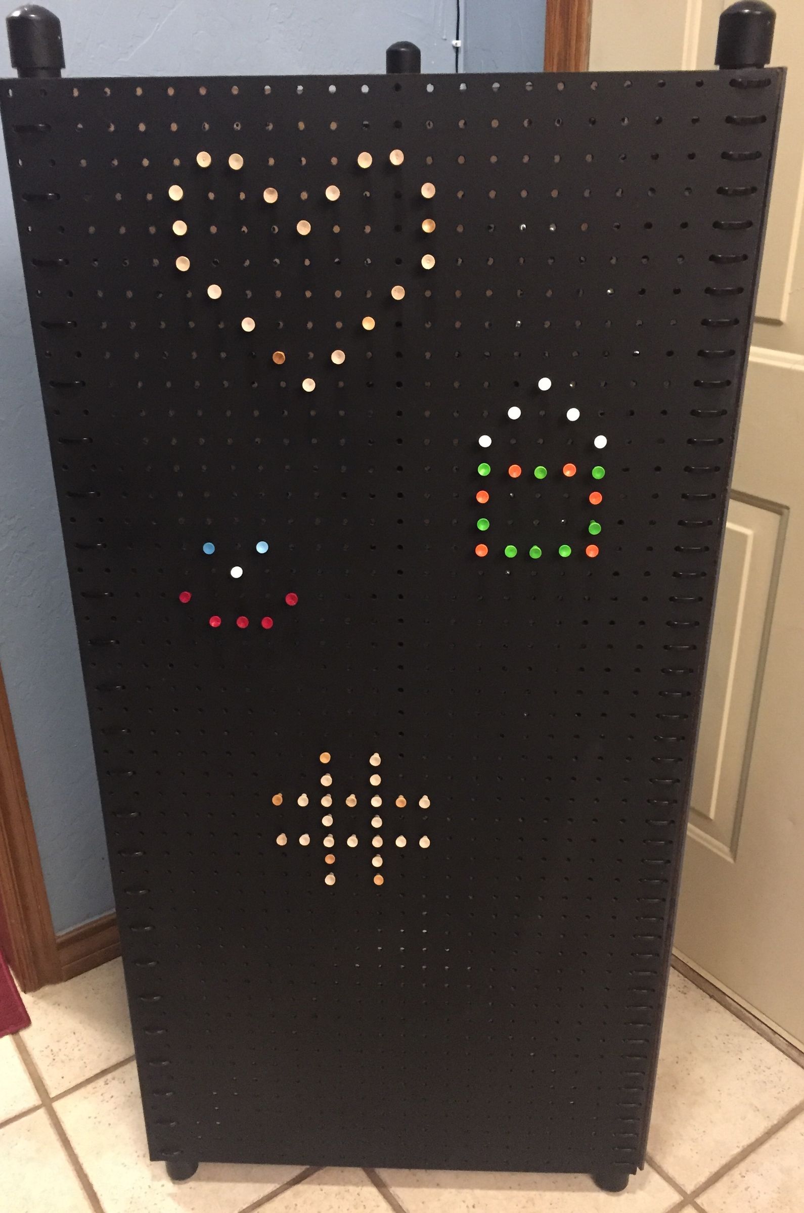 Pegboard Lite-Brite & Geoboard : 8 Steps (with Pictures) - Instructables
