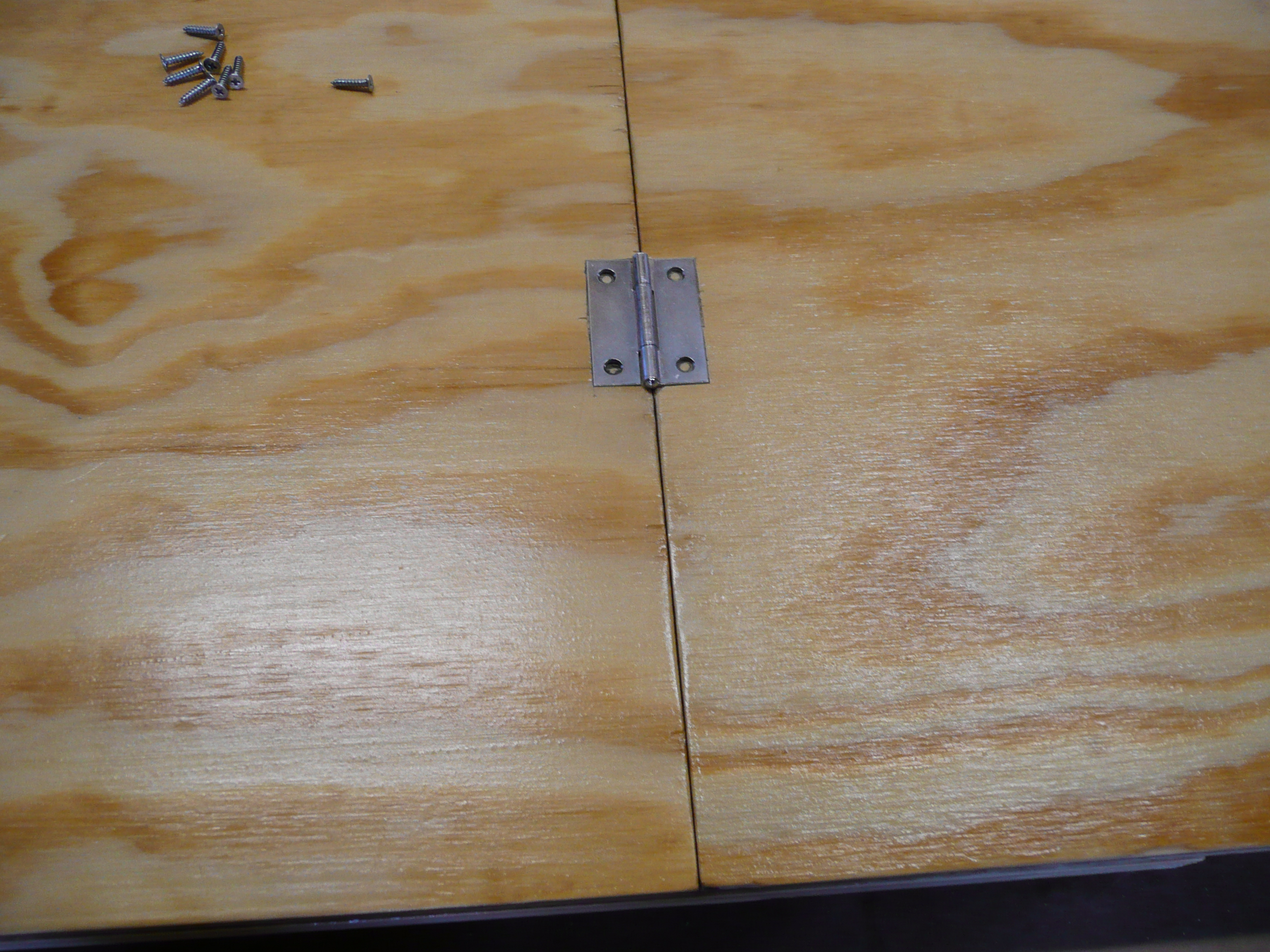 Collapsible Desk : 13 Steps - Instructables