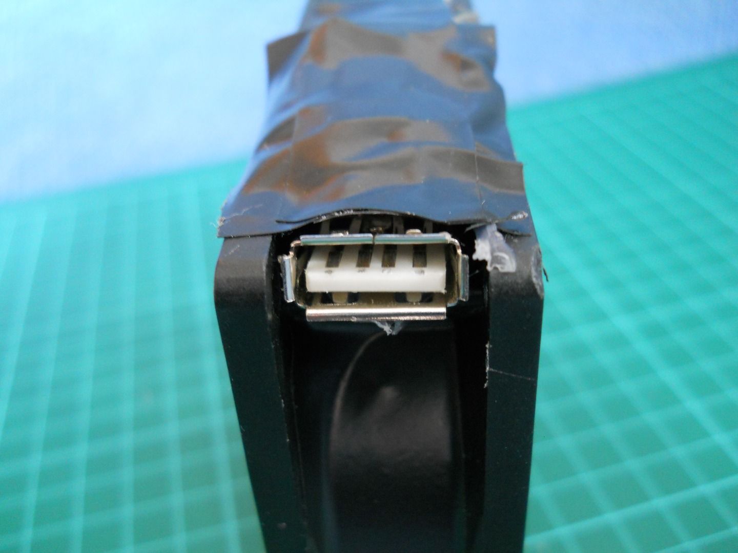 Bicycle Cell Phone Charger (Wind Turbine With Build in Battery) : 9 ...