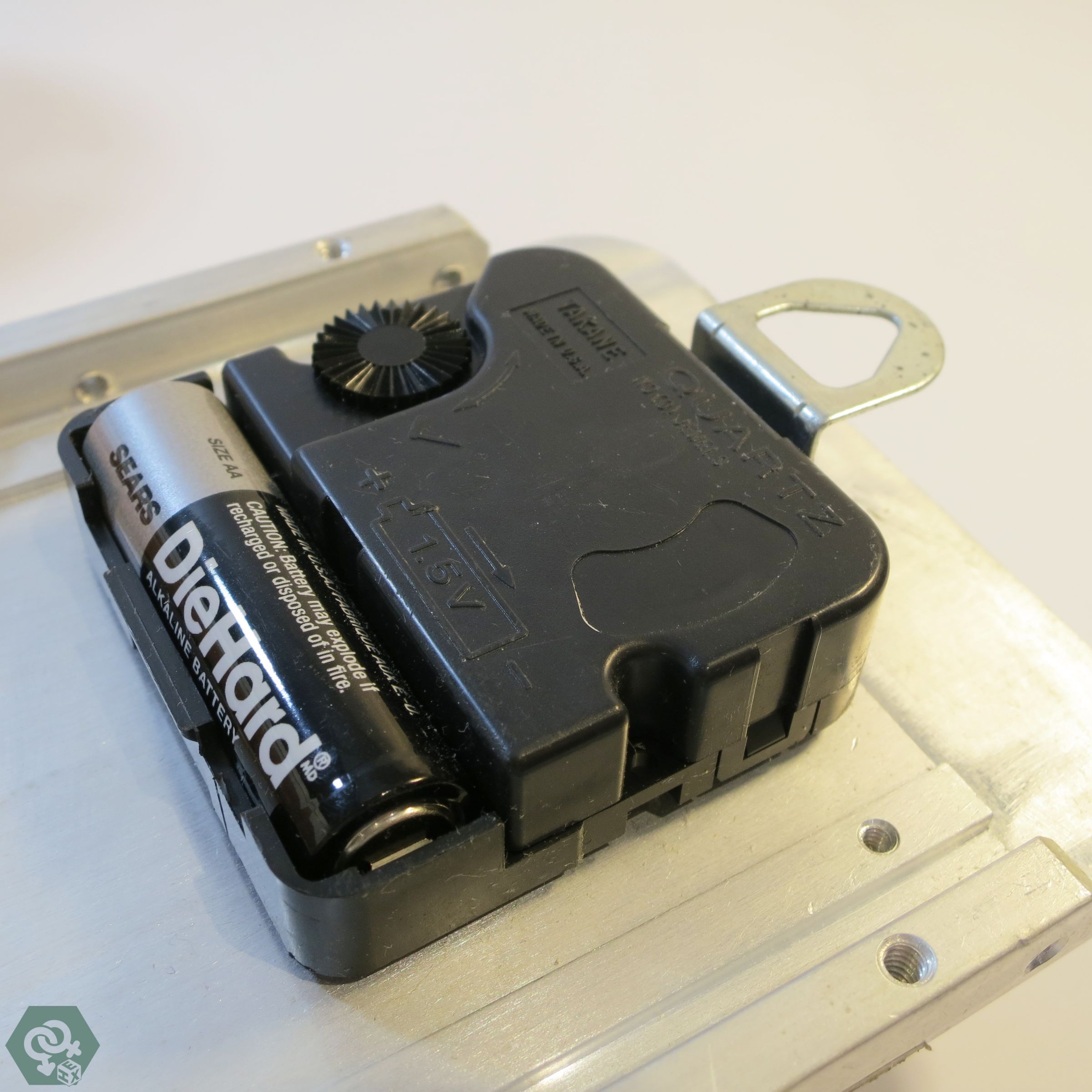 Upcycle a Hard Drive Into a Clock : 19 Steps (with Pictures ...