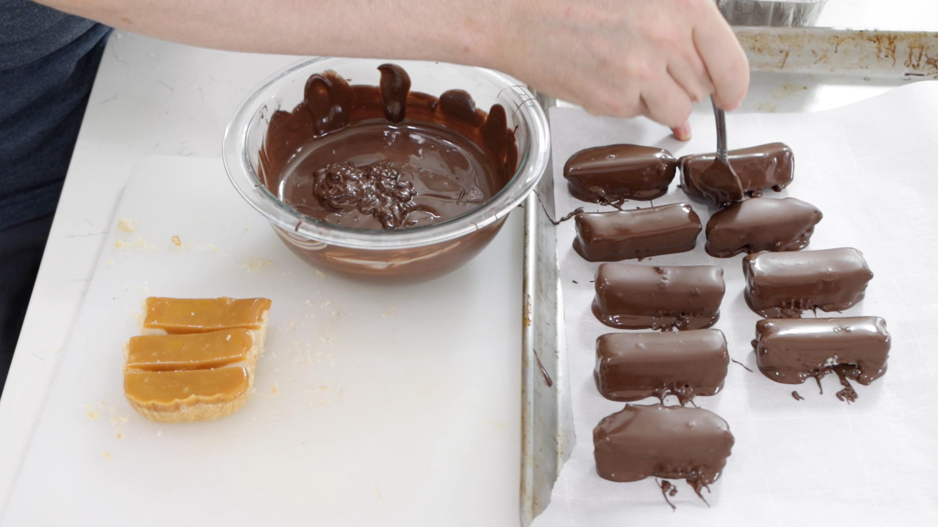 Homemade Twix Bars : 10 Steps (with Pictures) - Instructables