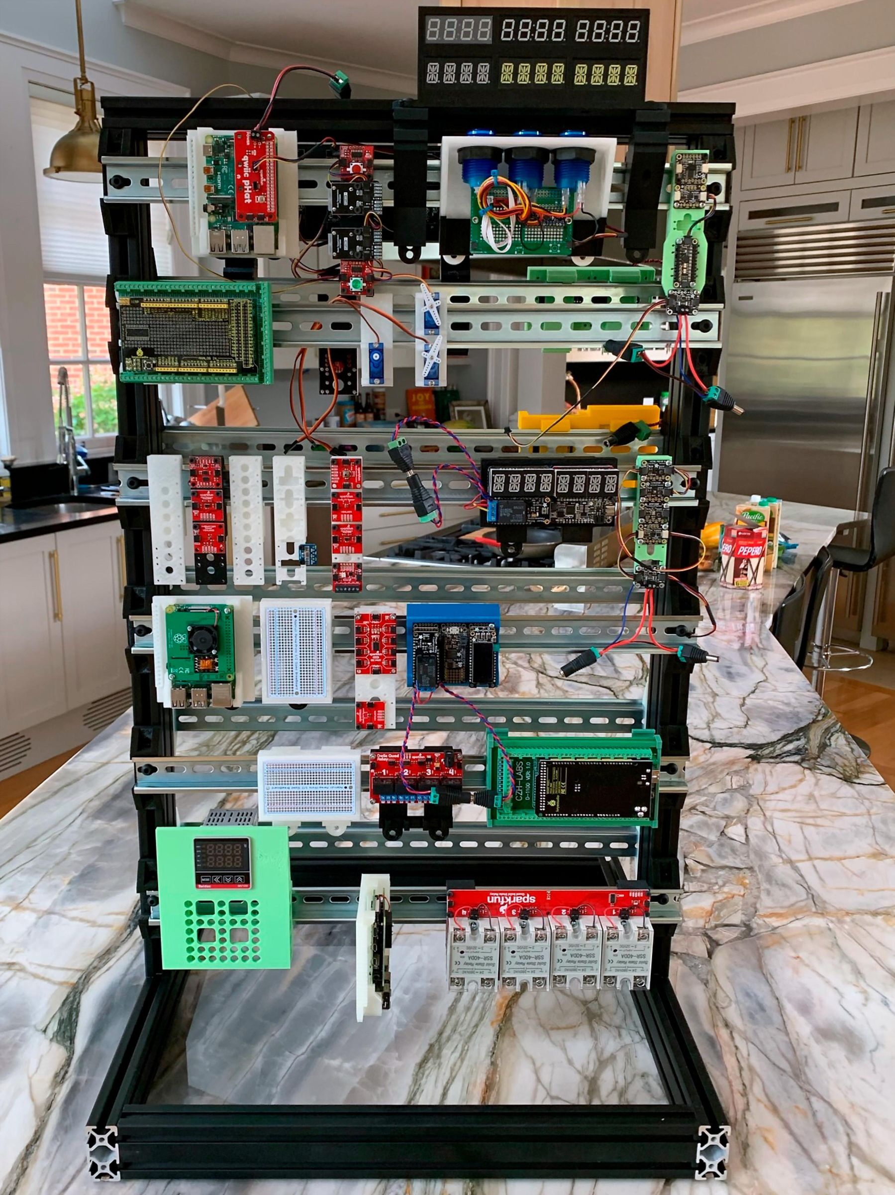 A Simple Method to Organize Your in Electronics Projects Using DIN Rail ...