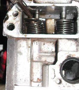 How to Repair a Lawn Mower Engine. : 11 Steps (with Pictures ...