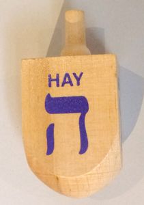 How to Play Dreidel on Hanukkah : 5 Steps (with Pictures) - Instructables