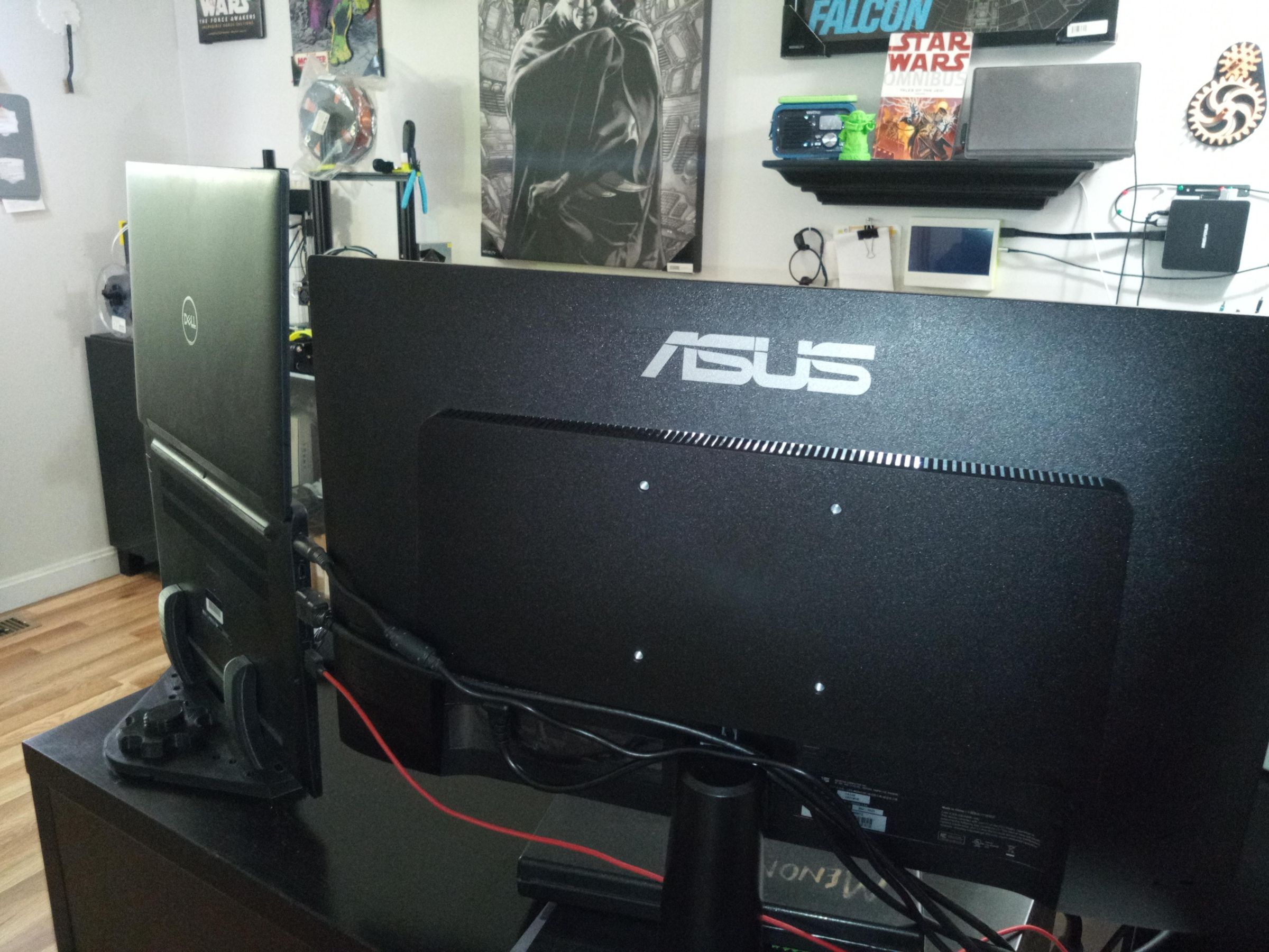 Space Saver Laptop Dock for IKEA Office Desks : 4 Steps - Instructables