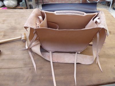 Leather Field Bag : 13 Steps (with Pictures) - Instructables