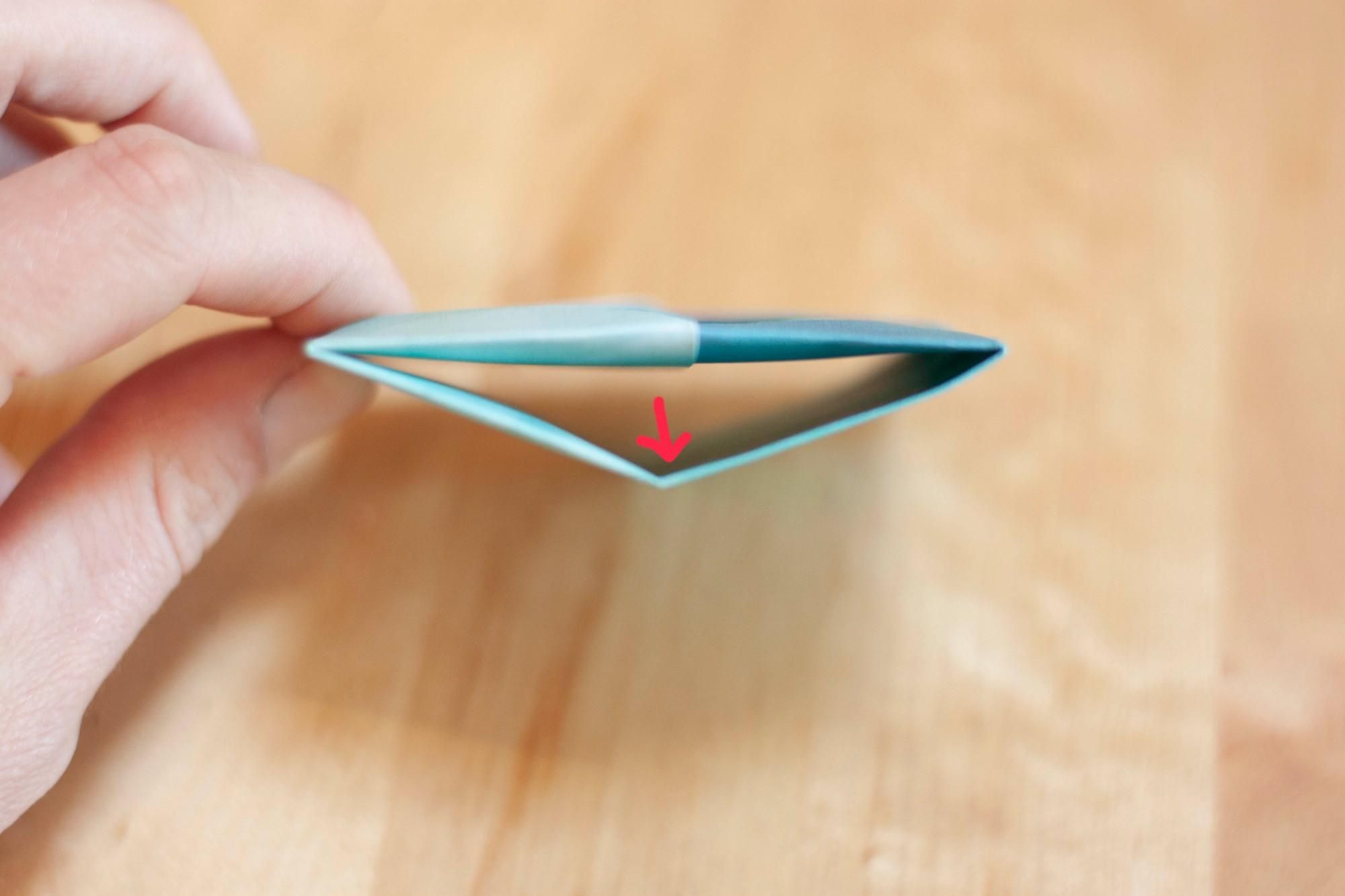 Folded Paper Pencil Stand : 3 Steps (with Pictures) - Instructables
