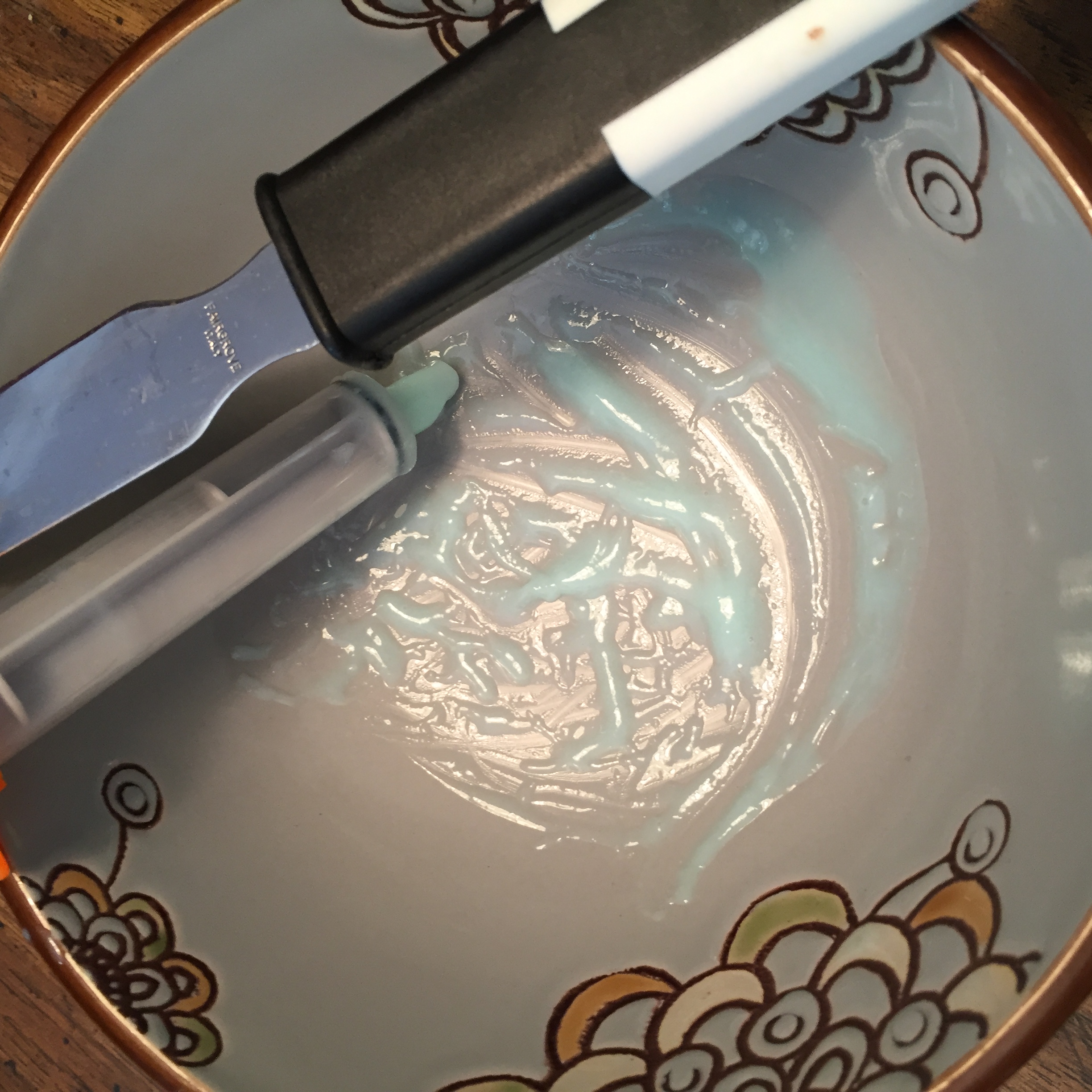 How to Put Toothpaste Back in the Tube : 5 Steps - Instructables