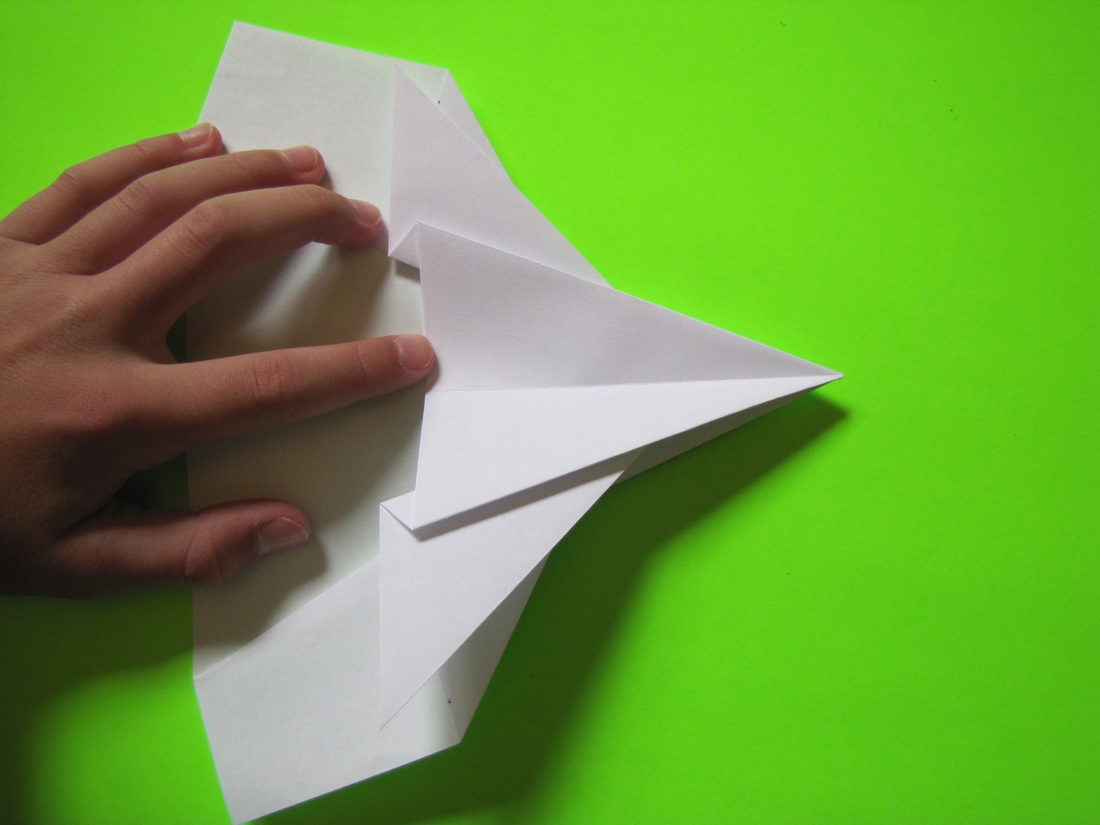 How to Make the Delta-Fighter Paper Plane : 12 Steps - Instructables