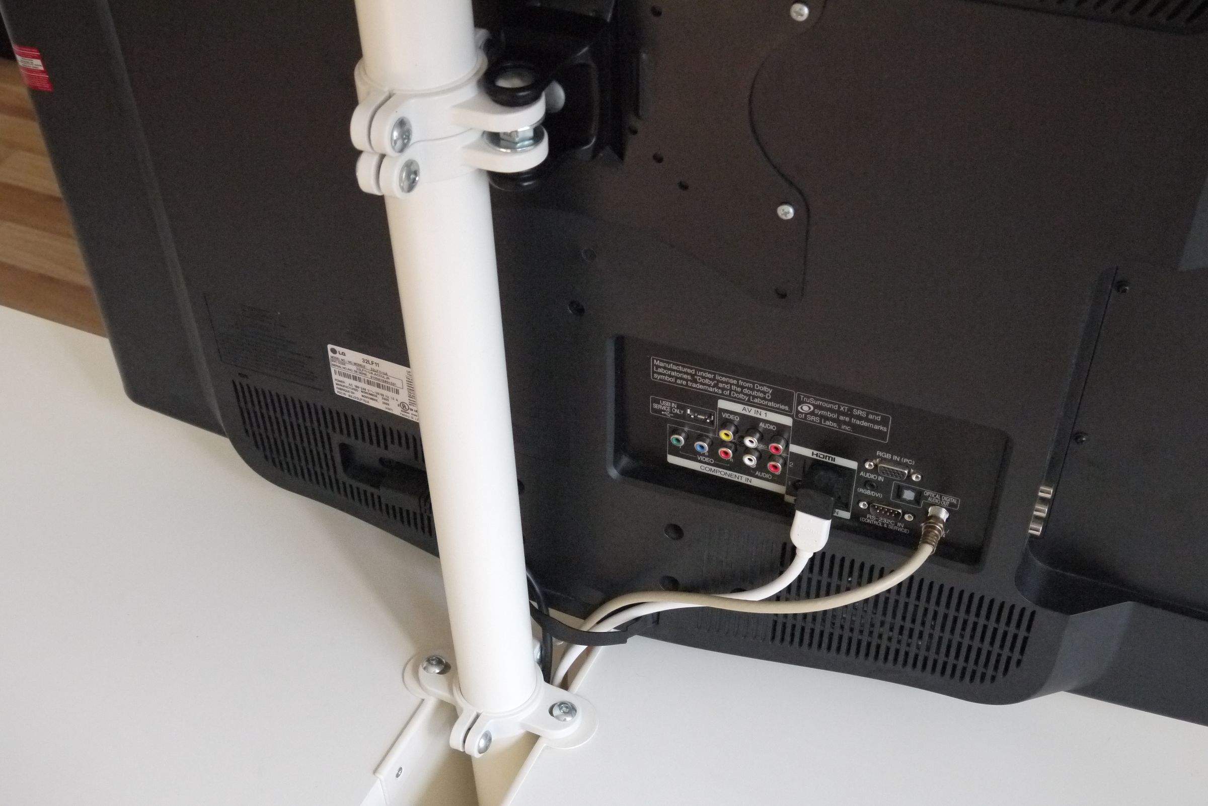 Ikea Hack - Pivot TV Mount : 5 Steps (with Pictures) - Instructables