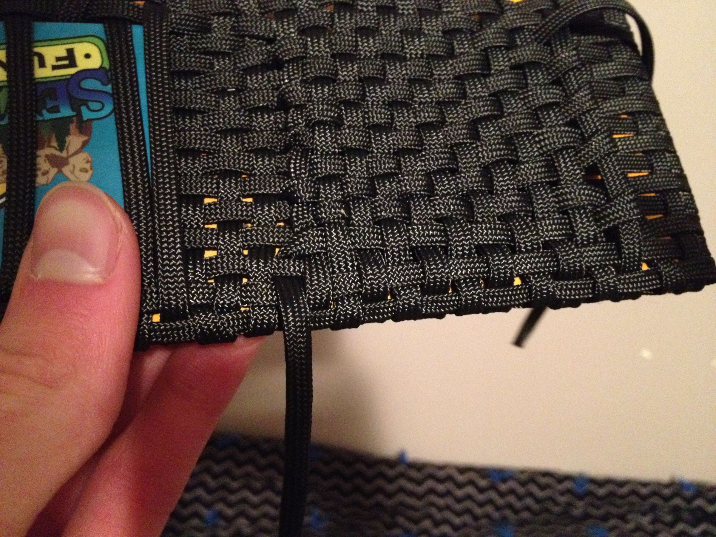 Paracord Wallet (v.4.0) : 8 Steps (with Pictures) - Instructables