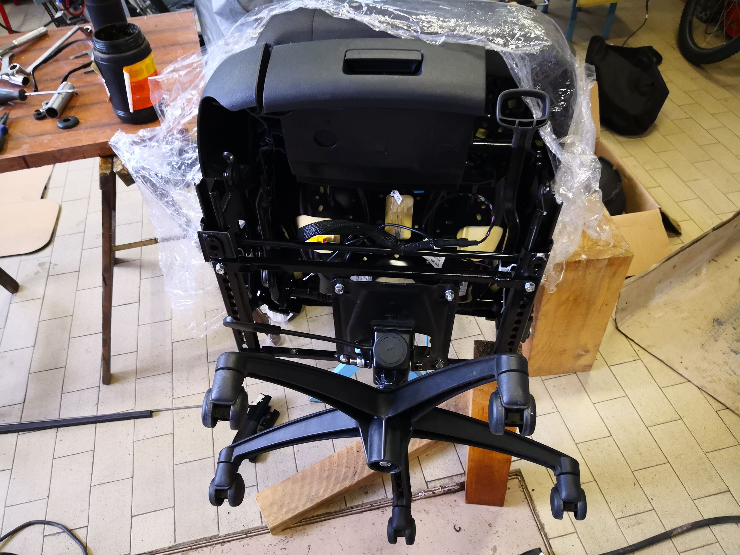 Convert a Car Seat Into the Coolest Office Chair Ever : 10 Steps (with ...