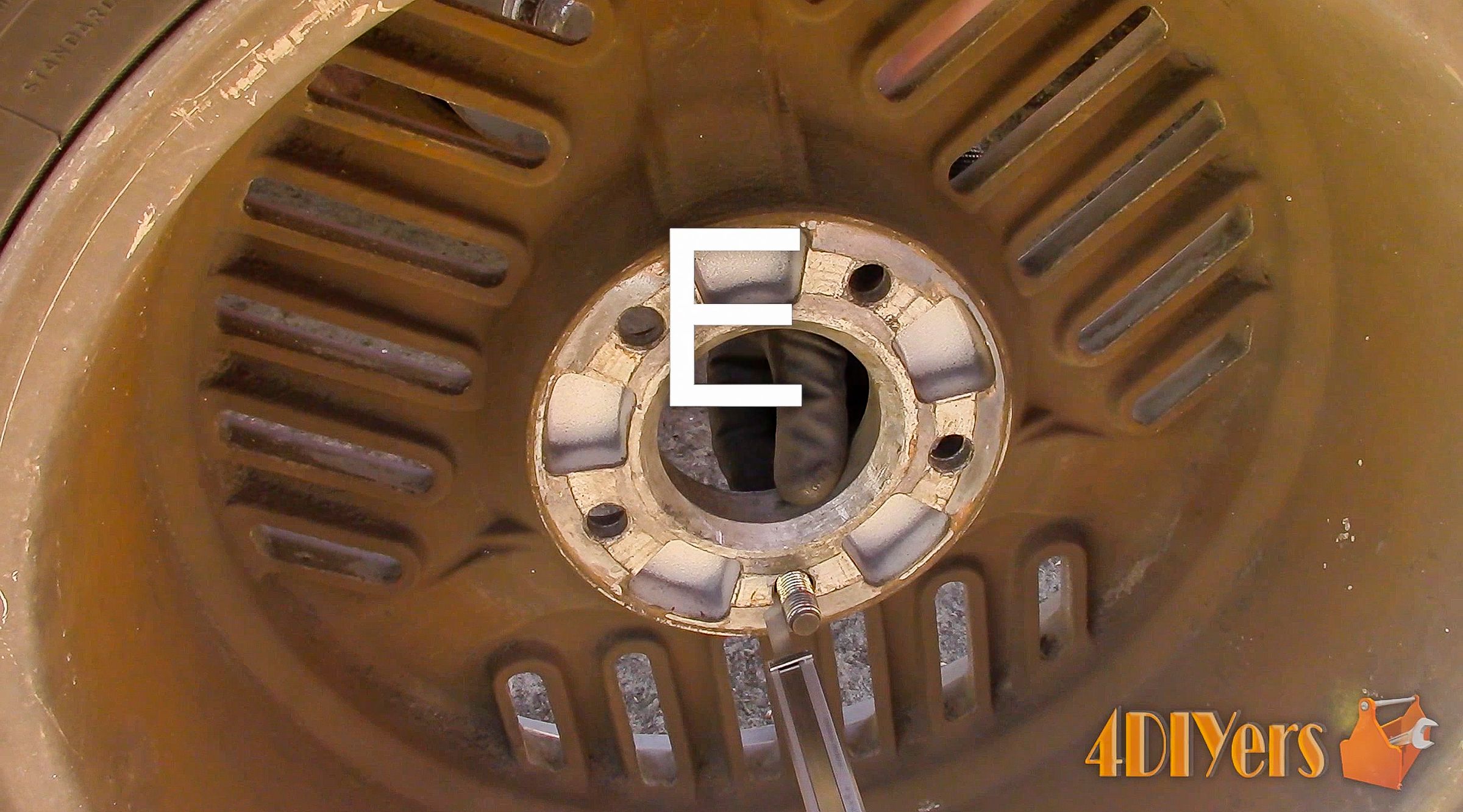 How to Calculate Lug Stud Length : 5 Steps (with Pictures) - Instructables