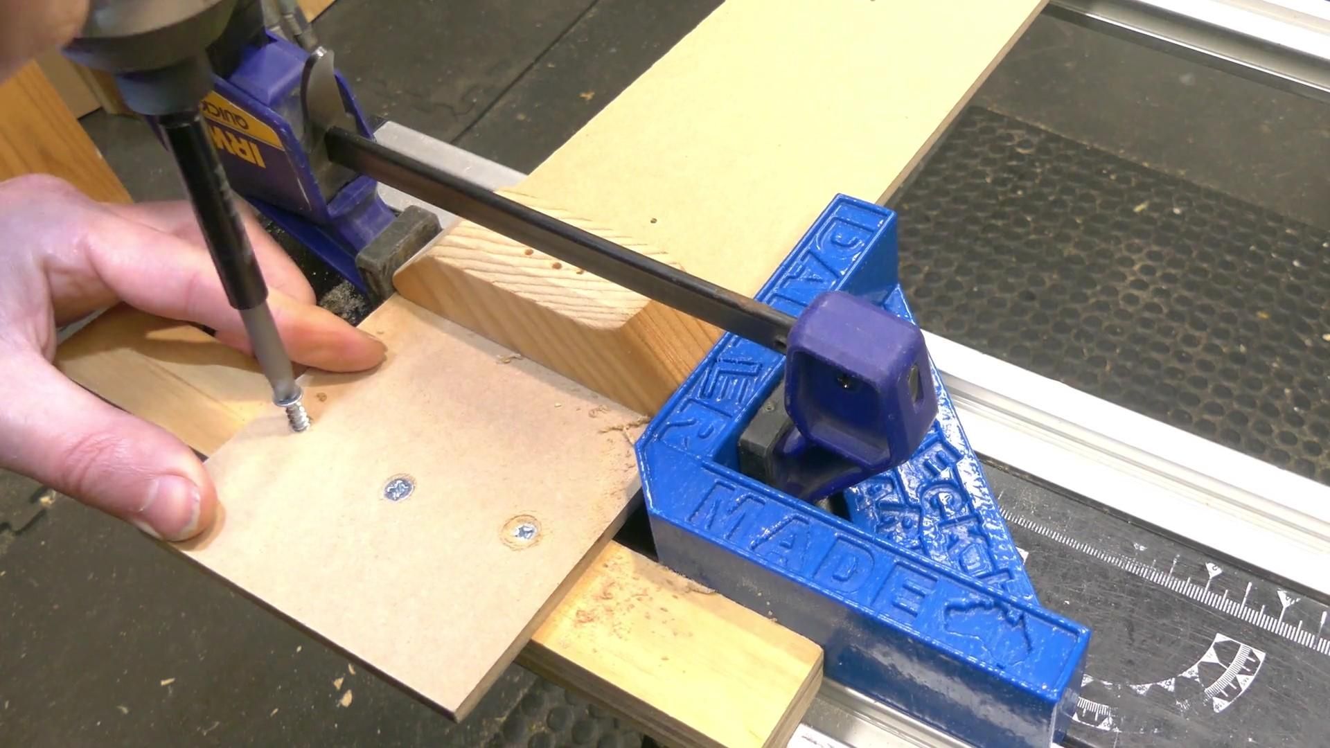 5 Simple and Essential Power Tool Woodworking Jigs : 6 Steps (with ...