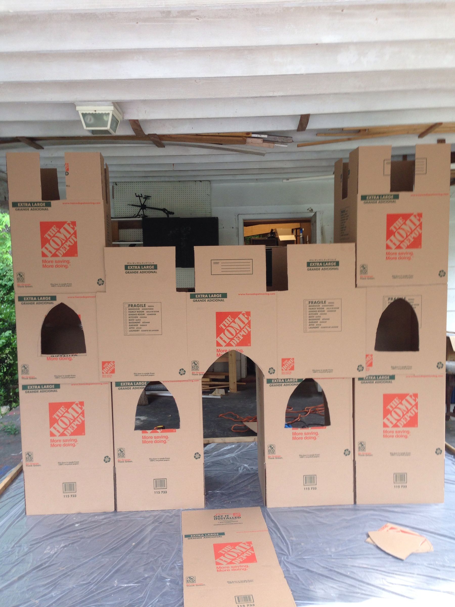 Photo Booth Castle for Highlands Kids : 19 Steps - Instructables