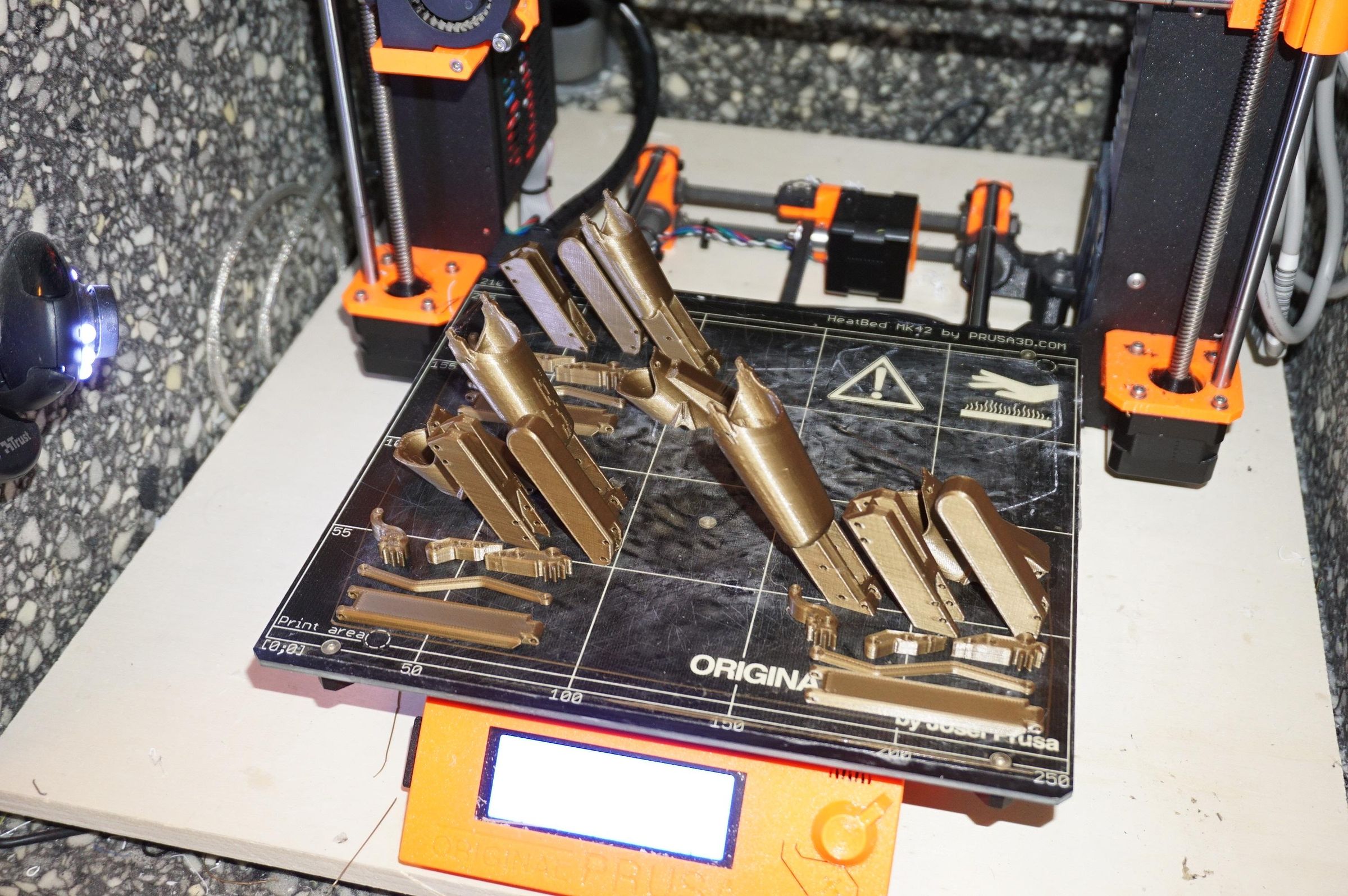 3D Printed Articulated Finger Extensions : 14 Steps (with Pictures ...