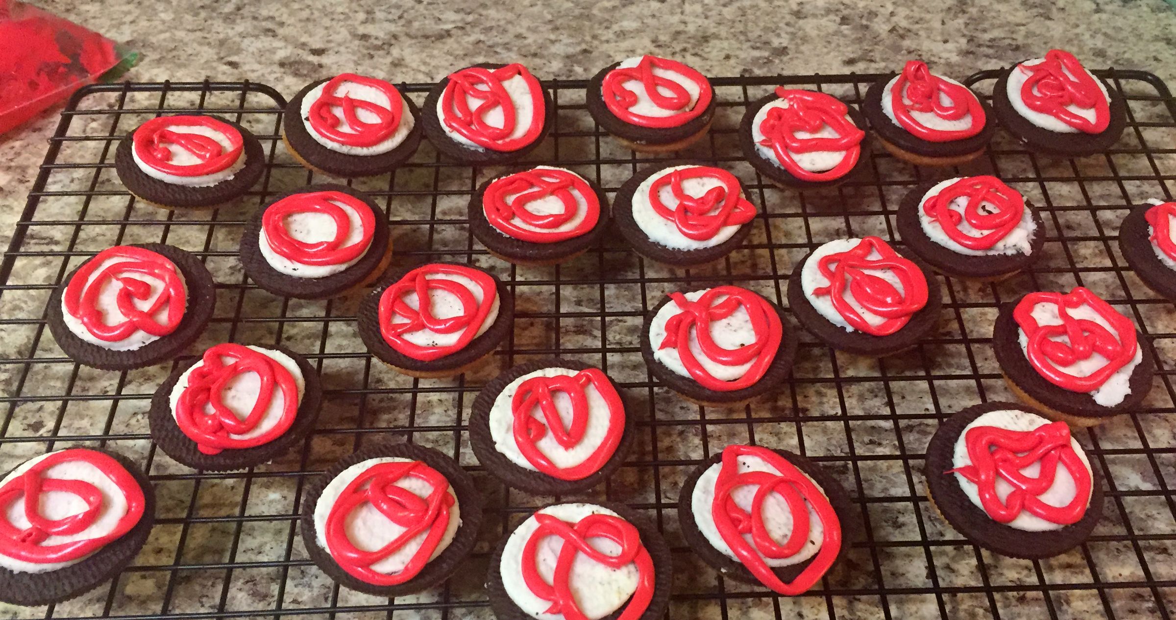 Mini Hamburger Cookies : 18 Steps (with Pictures) - Instructables