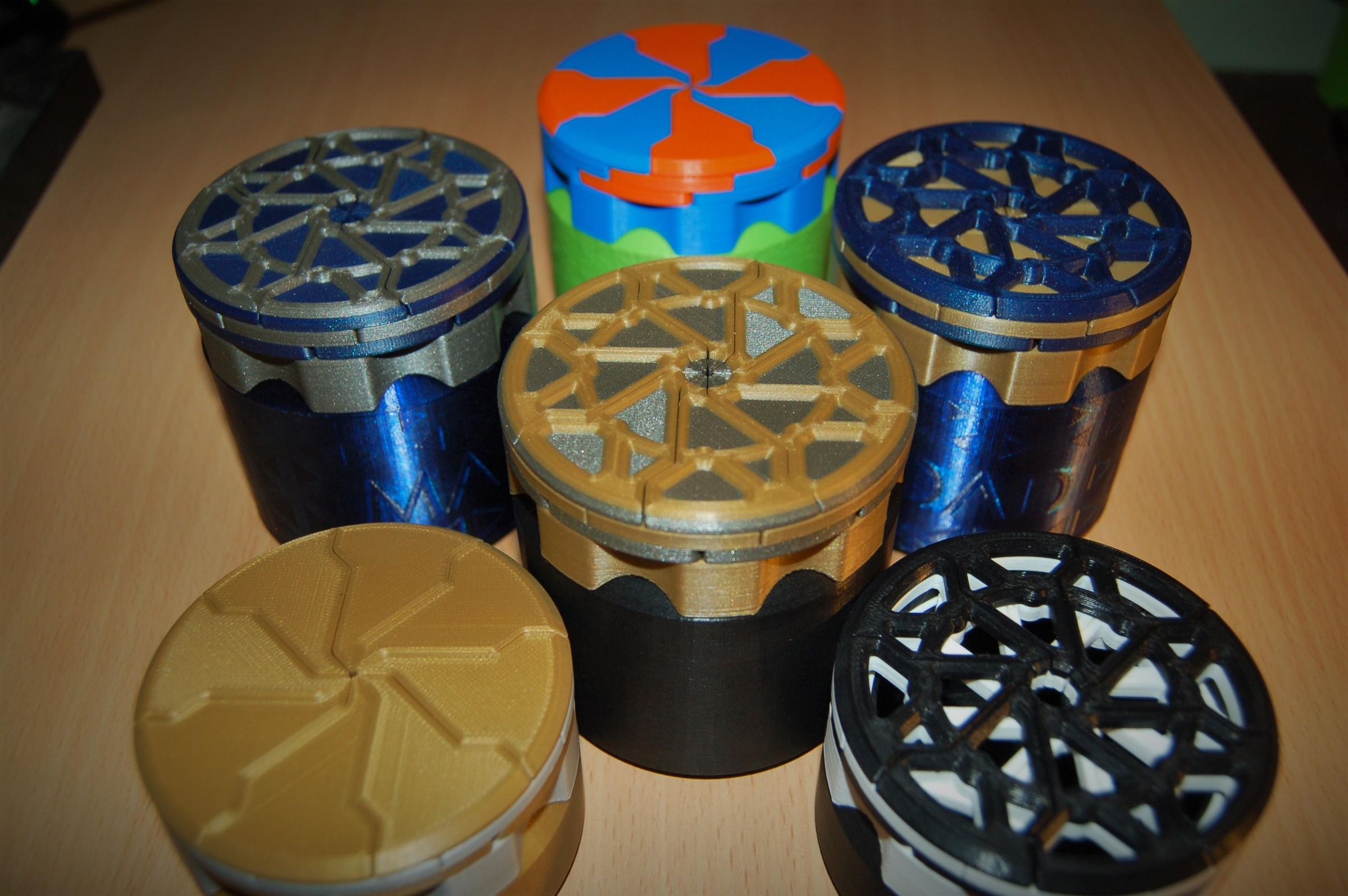 Decorative Iris Box Guide : 11 Steps (with Pictures) - Instructables