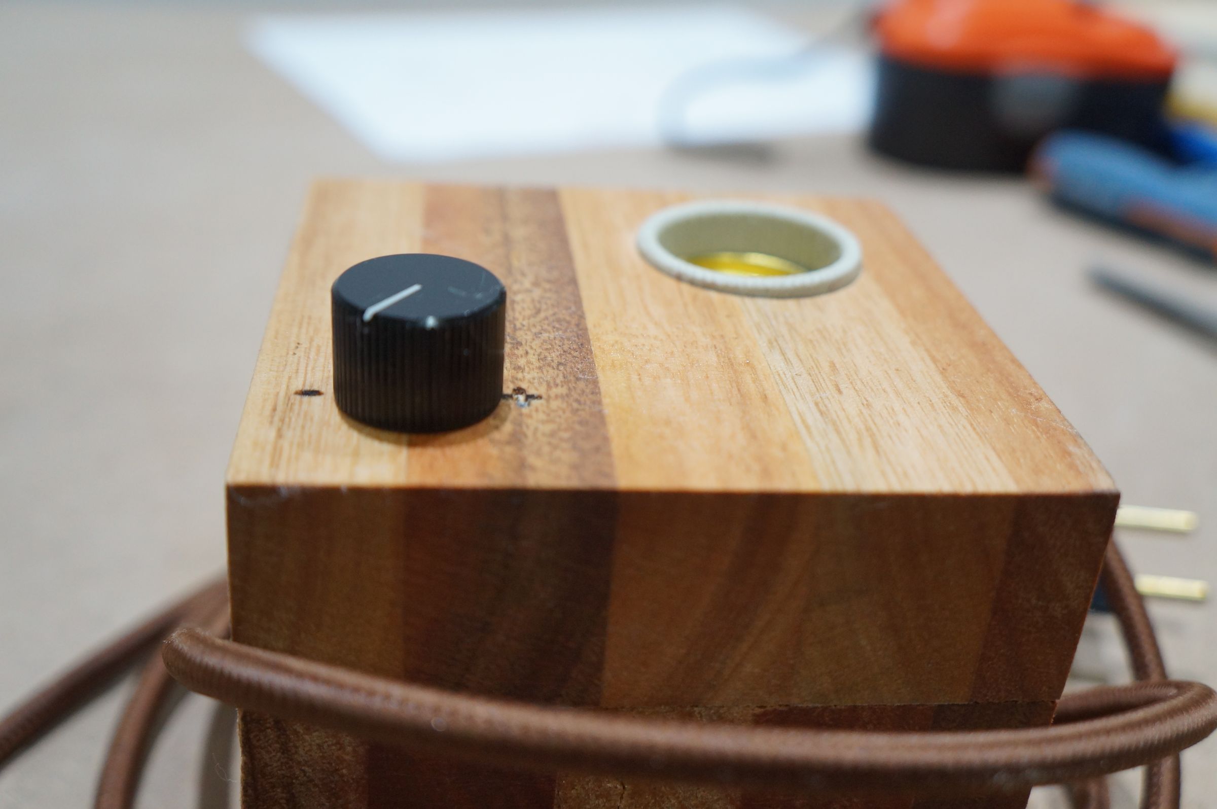 Wood Desk Lamp Dimmable : 9 Steps (with Pictures) - Instructables