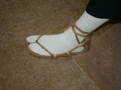 Make Your Own Bleach Cosplay Sandals (waraji) : 9 Steps - Instructables