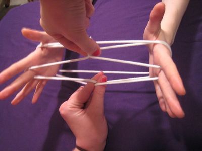 Get Wound Up in Cat's Cradle! : 10 Steps - Instructables