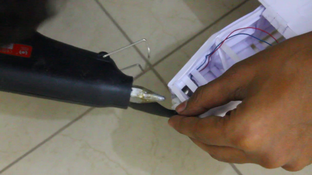 Make RC Planes Using A4 Size Papers : 5 Steps (with Pictures ...