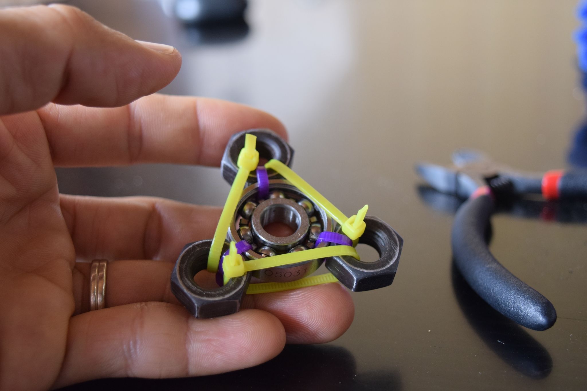 Industrial Style Fidget Spinner : 6 Steps (with Pictures) - Instructables