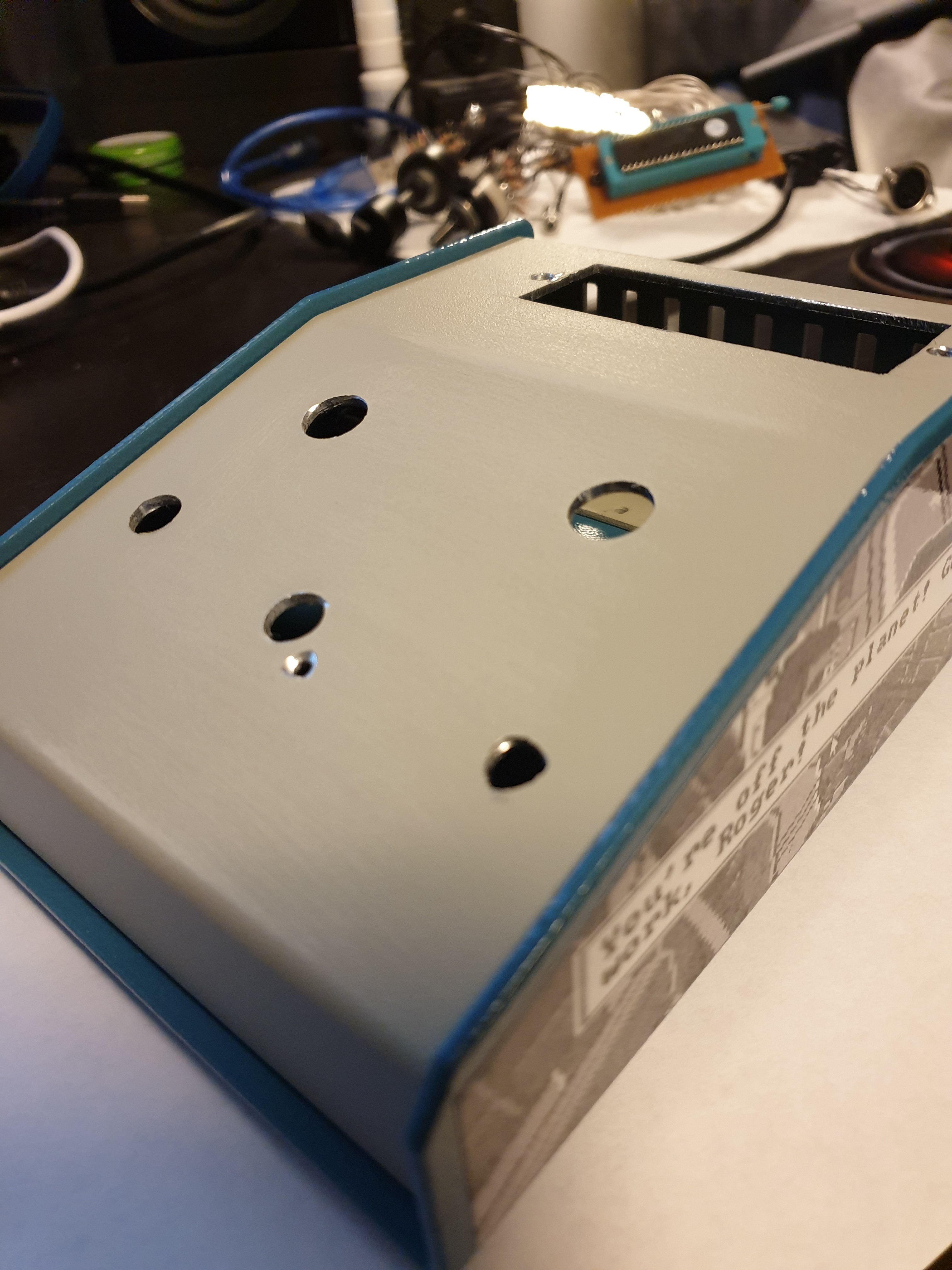 MIDI/Arduino Controlled 8-Bit Sound Generator (AY-3-8910) | Trybotics