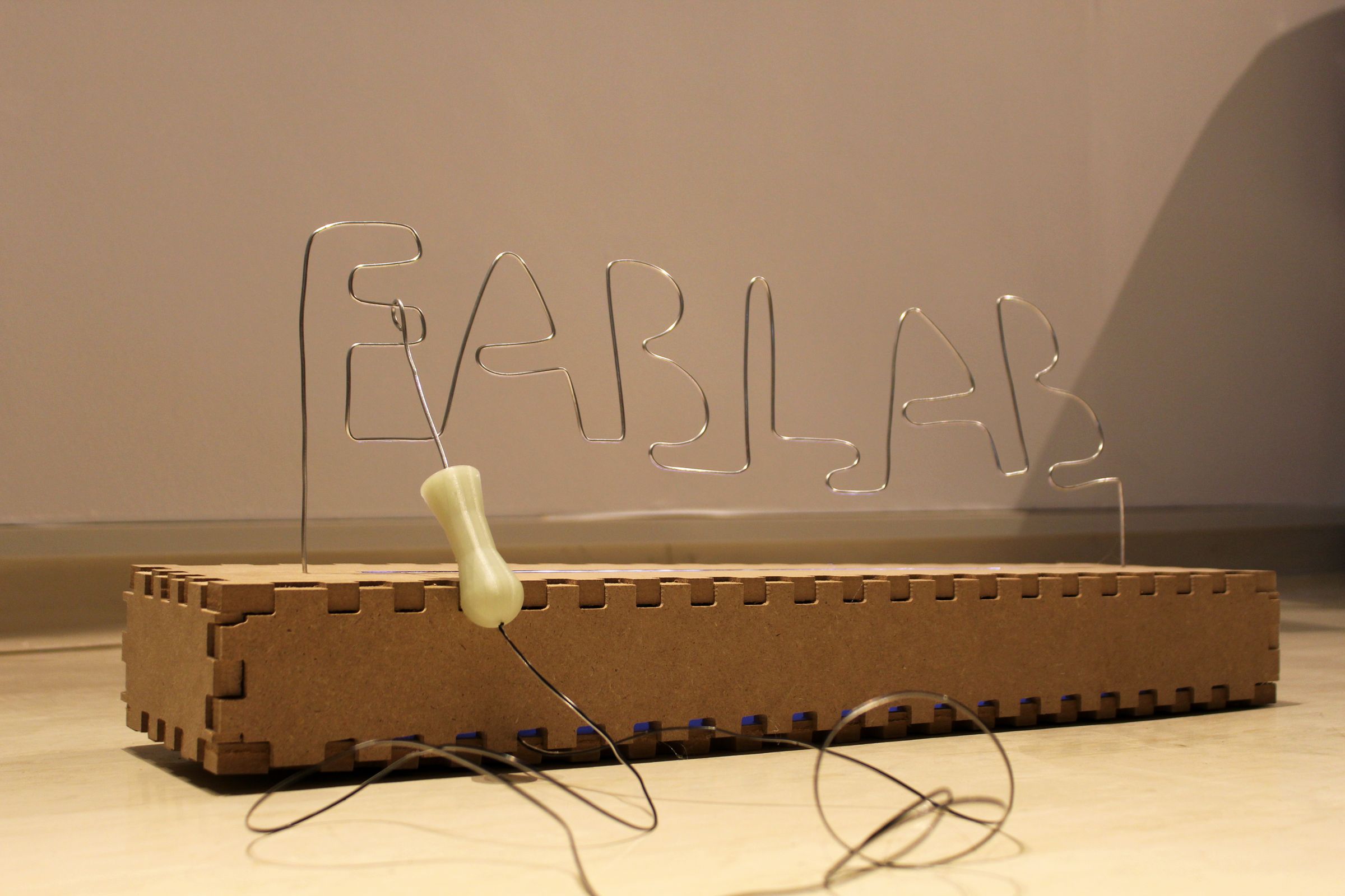 Buzz Wire Game : 4 Steps (with Pictures) - Instructables