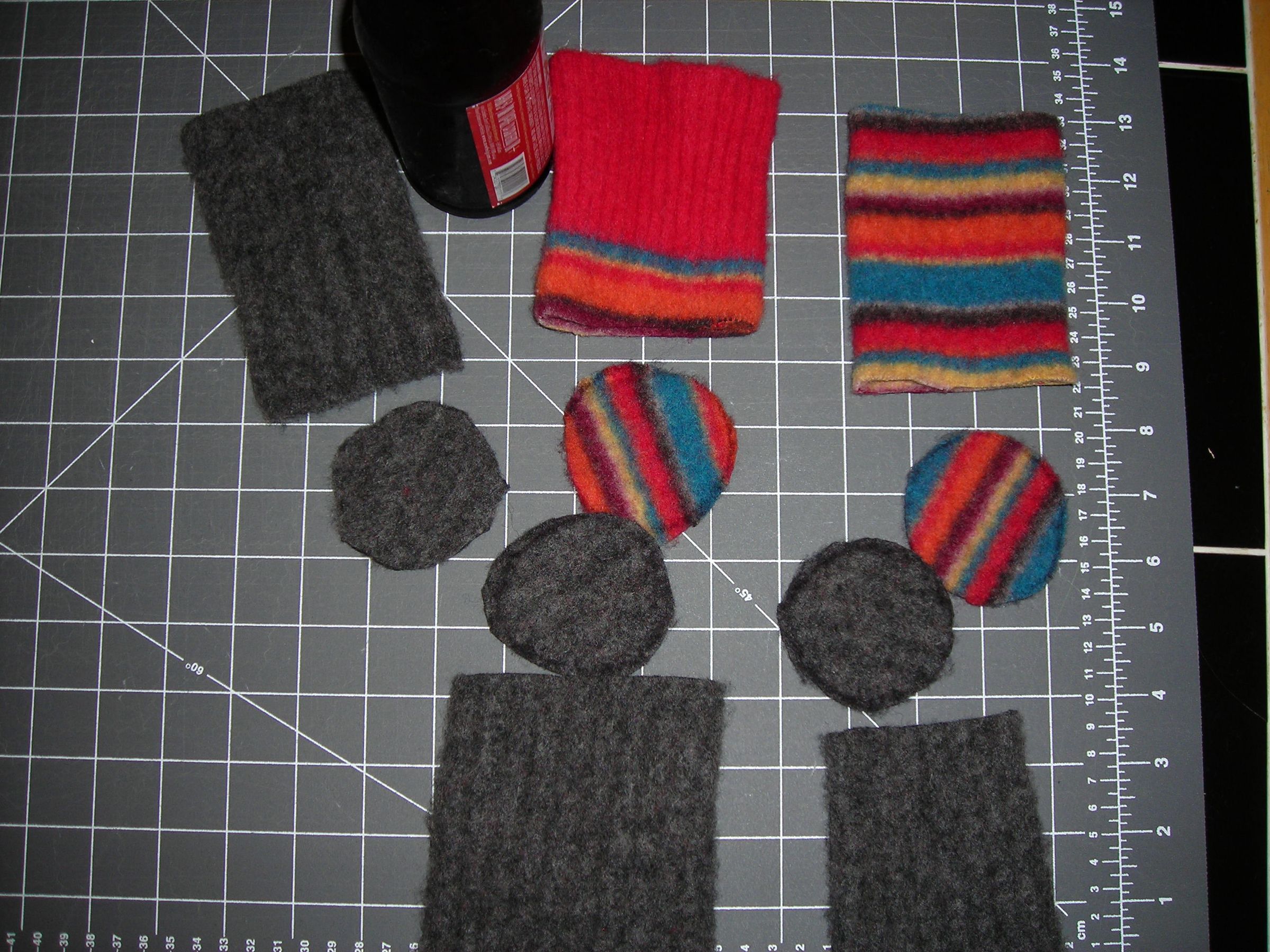 Felted Recycled Beverage Coozie : 9 Steps (with Pictures) - Instructables