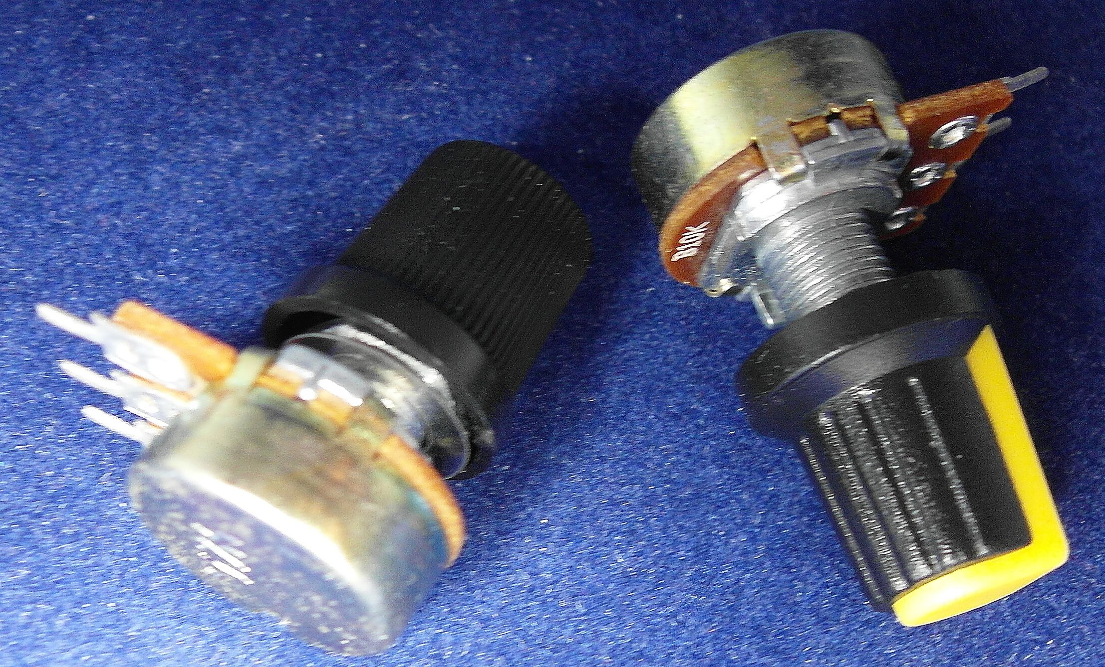 ESP32-Touch, Hall, I2C, PWM, ADC, & DAC : 7 Steps (with Pictures ...