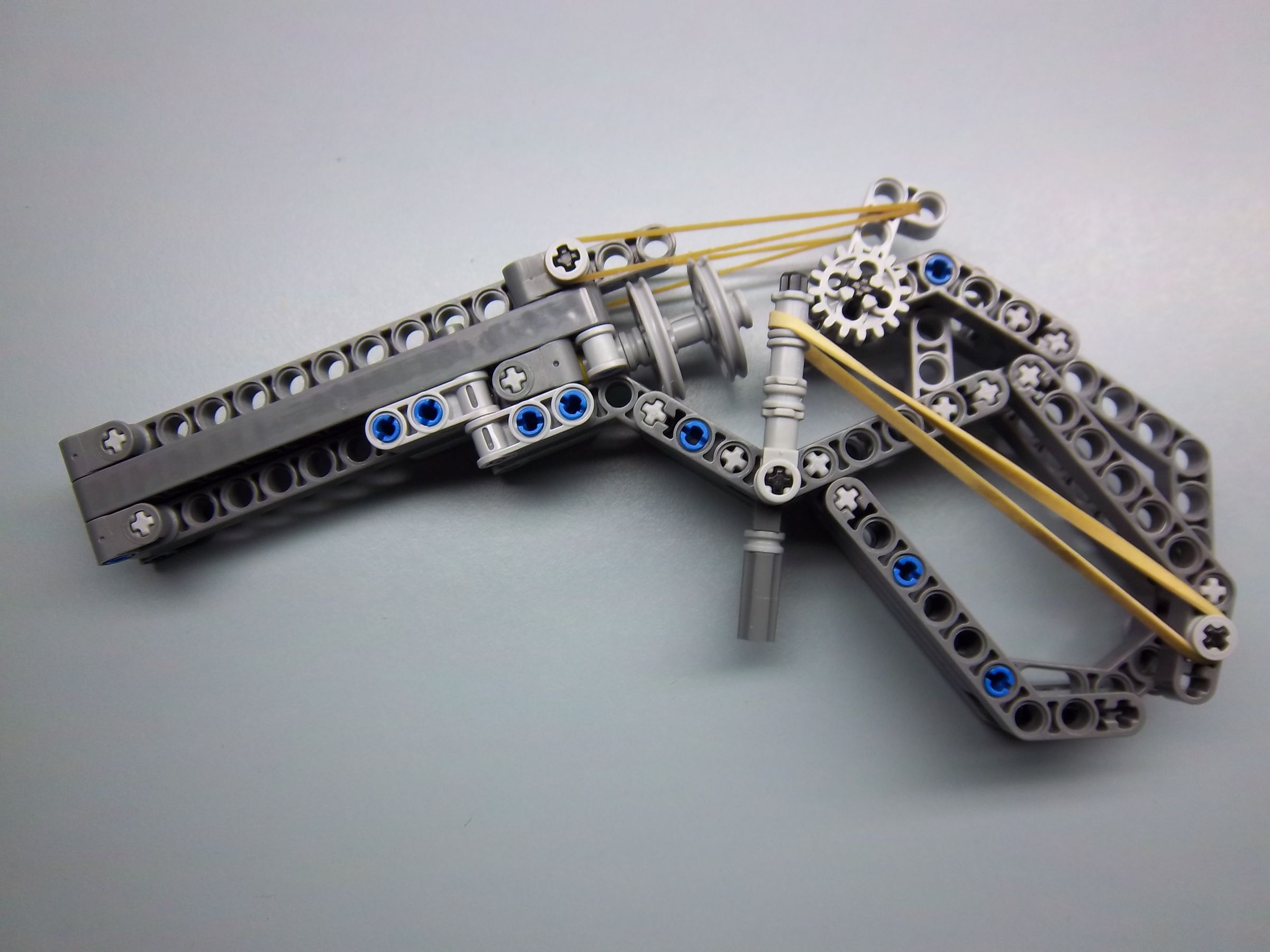 Working Lego Technic Revolver : 3 Steps - Instructables