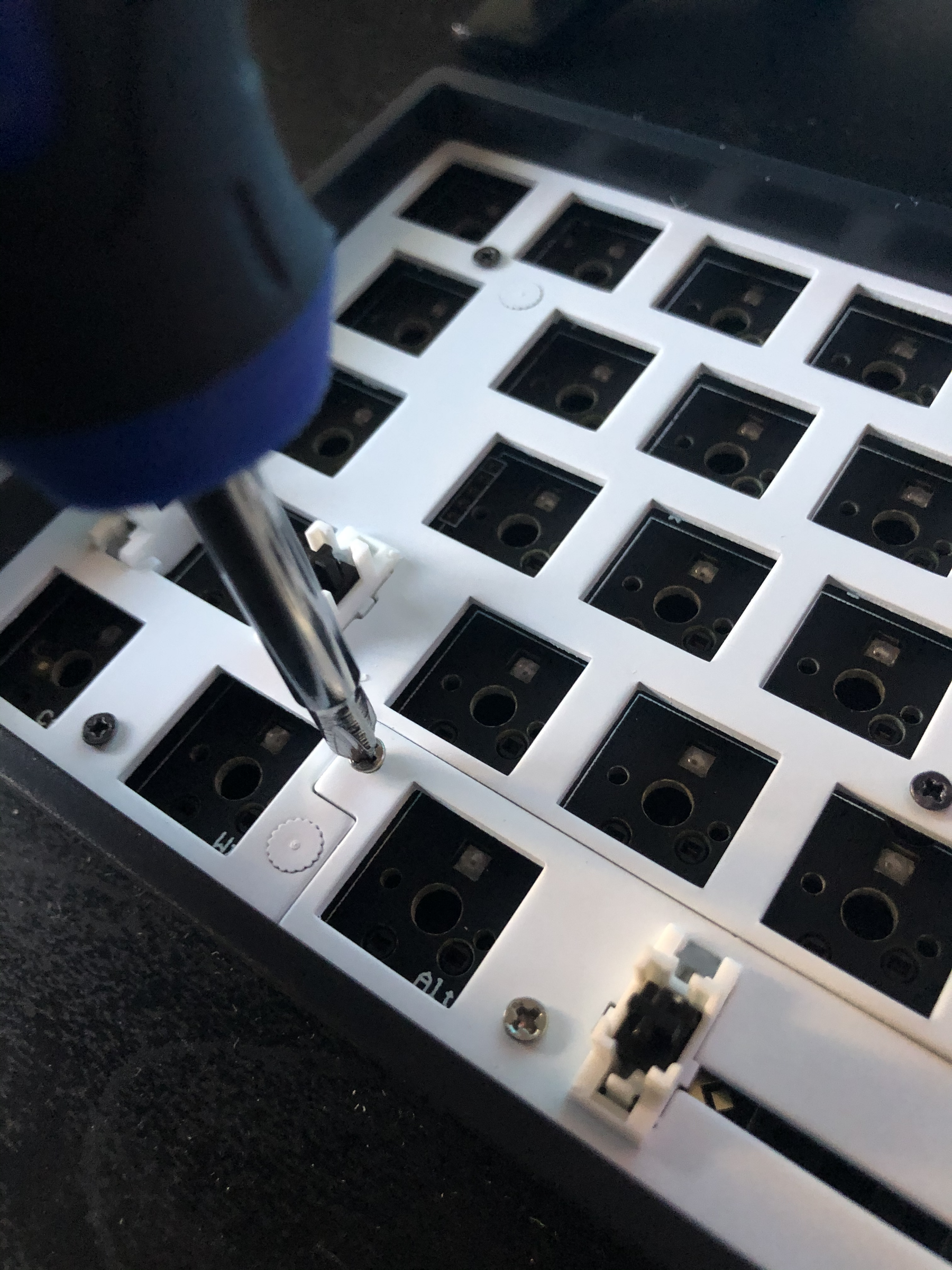 How to Build a Mechanical Hot Swap Keyboard : 7 Steps (with Pictures ...