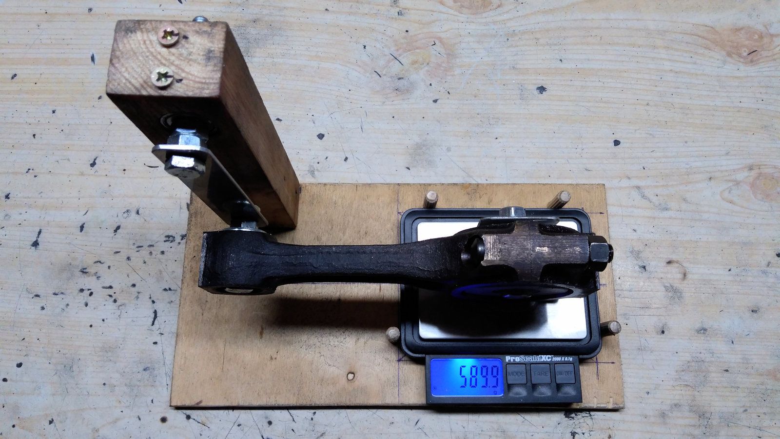 Connecting Rod Balancing Tool : 6 Steps - Instructables
