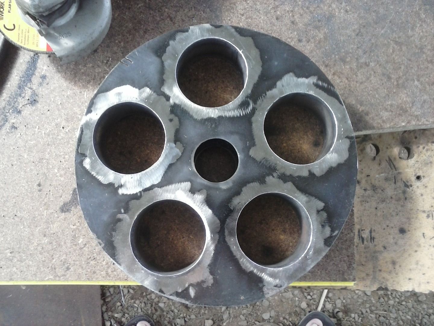 Making Wide Bike Wheel Hubs and Joining Them to Car Rims. PART 2! : 6 ...