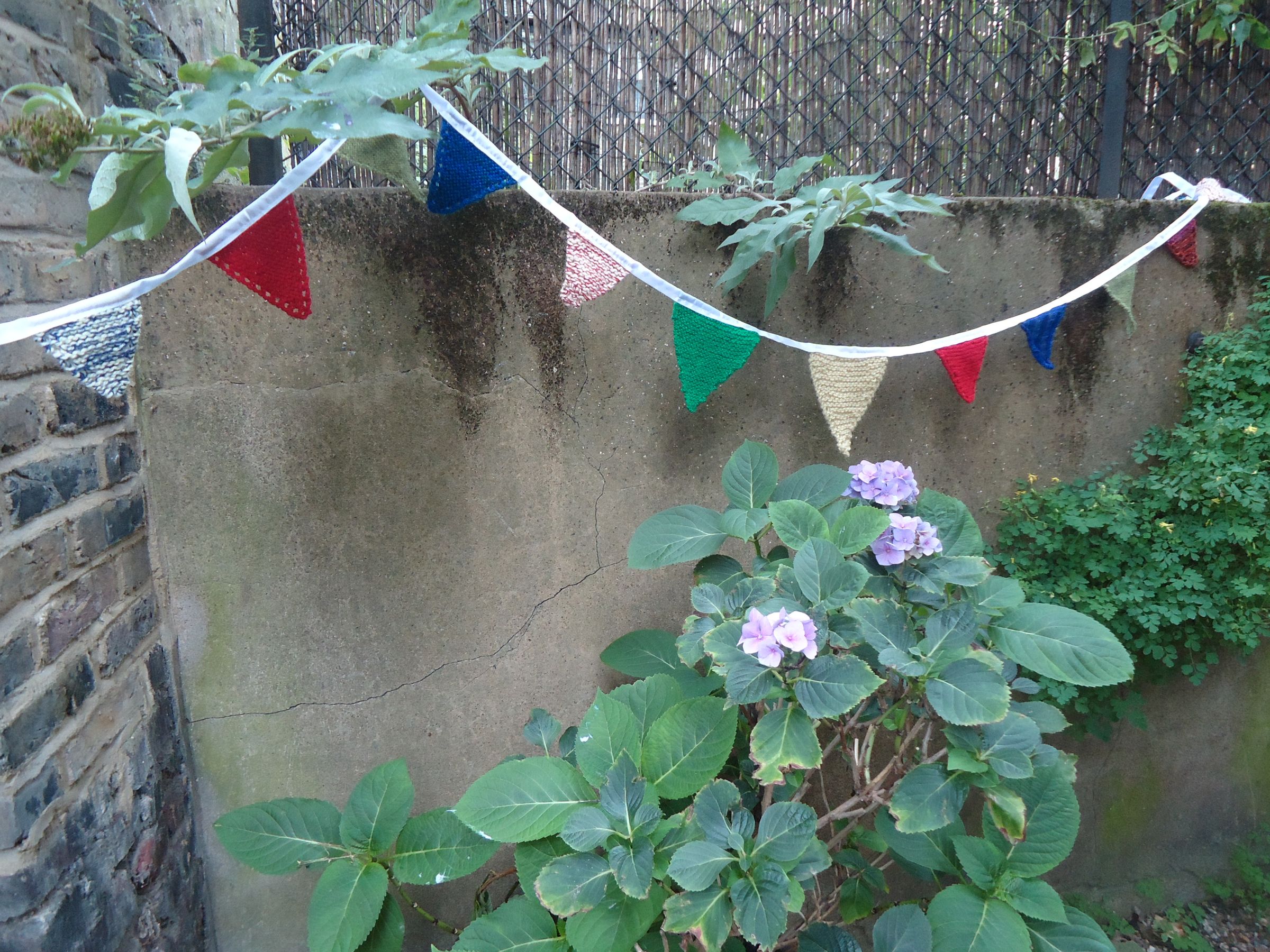 Knitted Bunting : 6 Steps (with Pictures) - Instructables