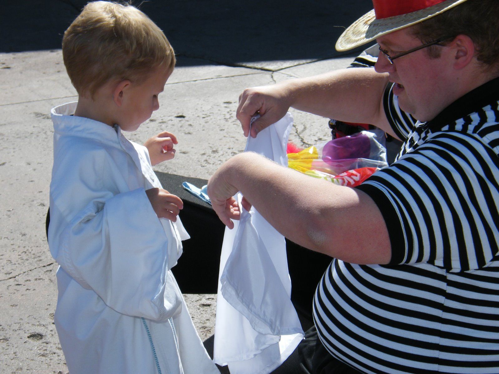 Easy Pope Costume (optionally No Sew!) : 5 Steps - Instructables