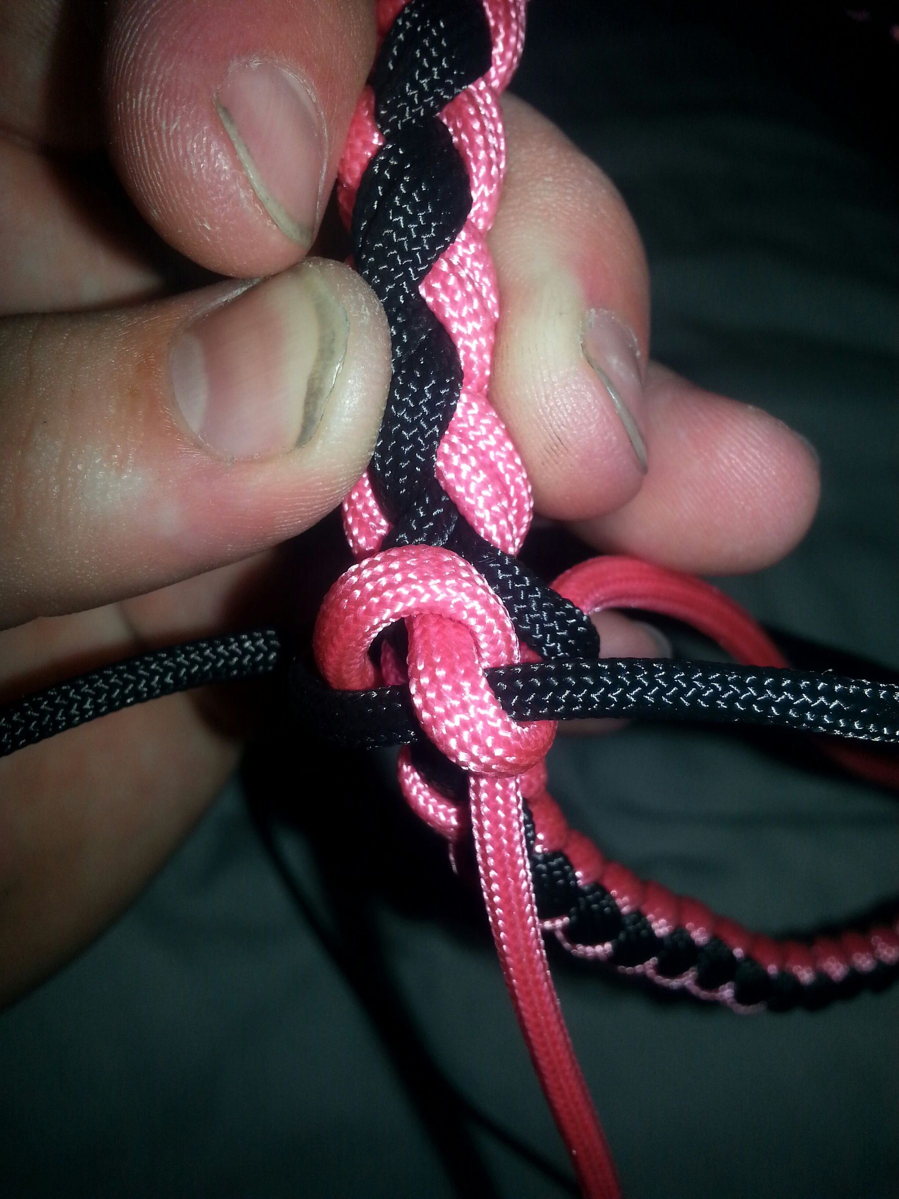 Make a 4 Strand Round Braid Paracord Leash With Hand Loop and ...